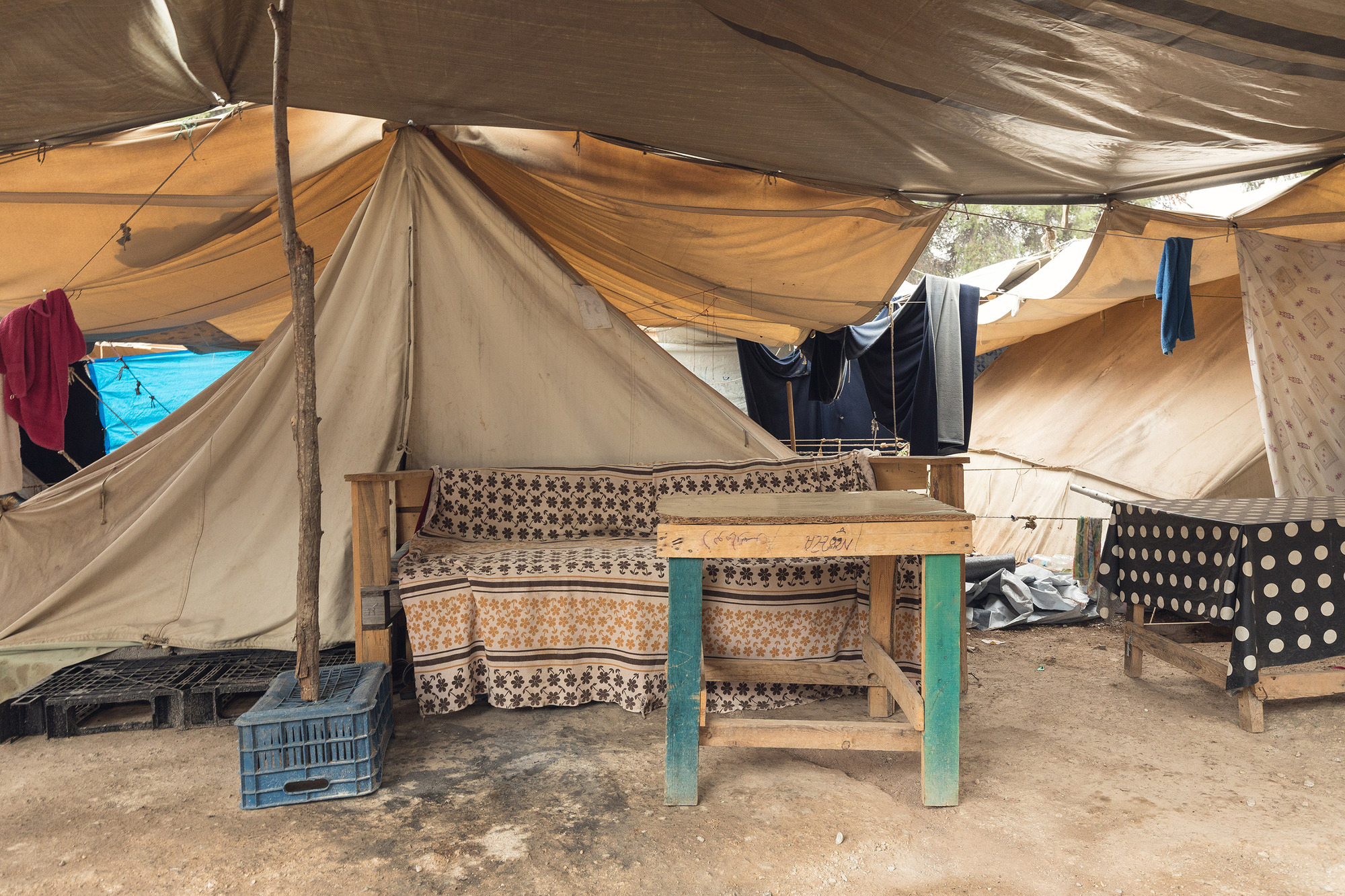 Gallery of Maidan Tent - Architectural Aid for Europe's Refugee Crisis - 18