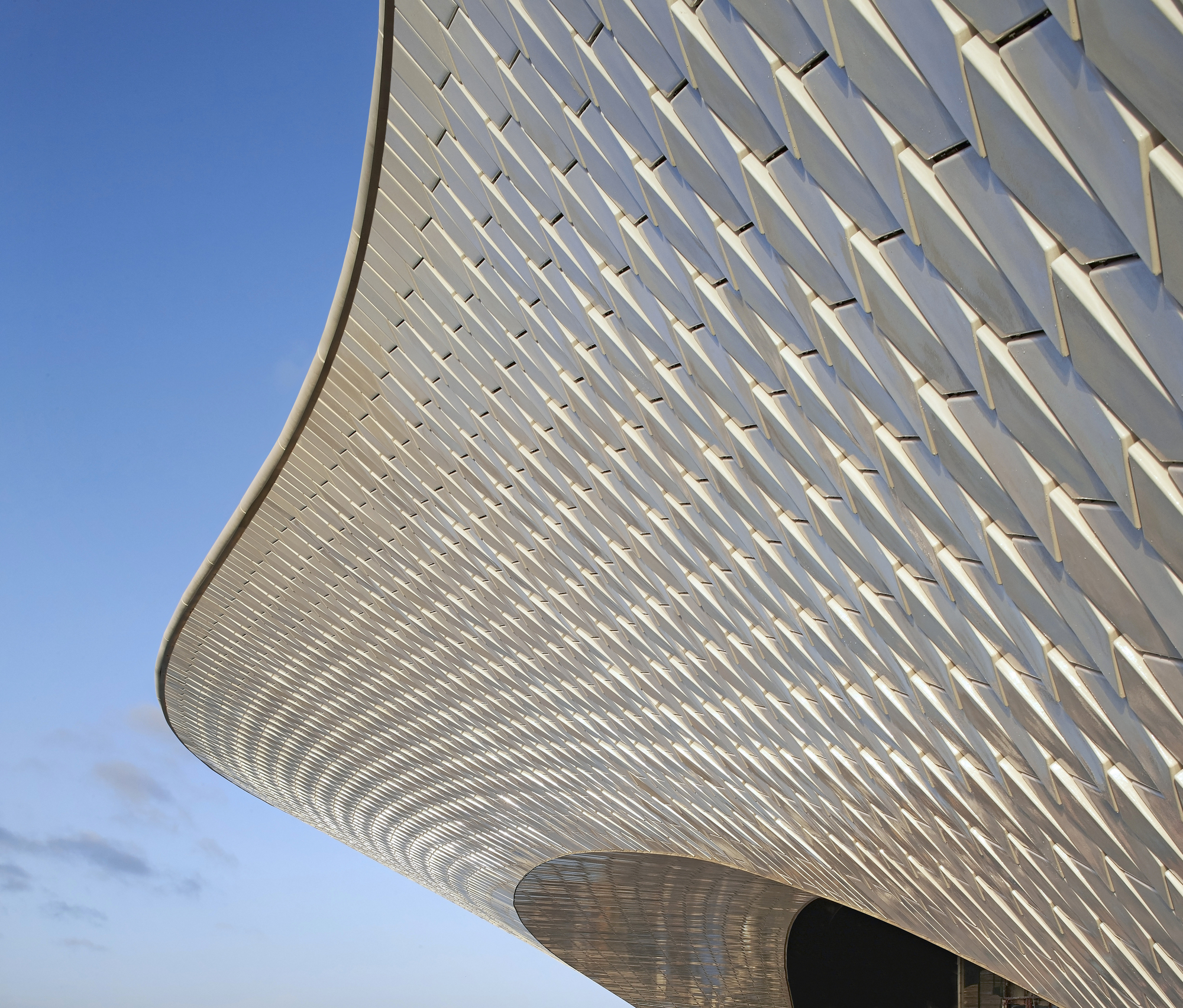 Gallery of 23 Examples of Impressive Museum Architecture - 24