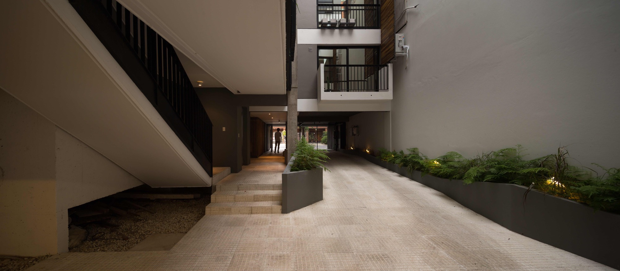 Galería de Edificio MZ3268 / Cubero Rubio - 16