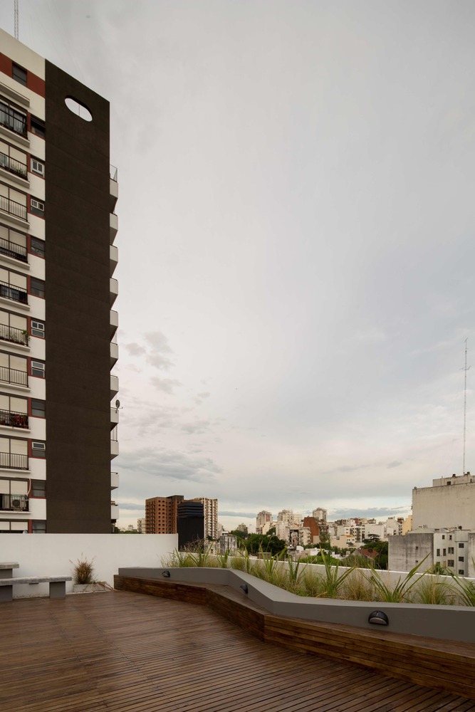 Galería de Edificio MZ3268 / Cubero Rubio - 11
