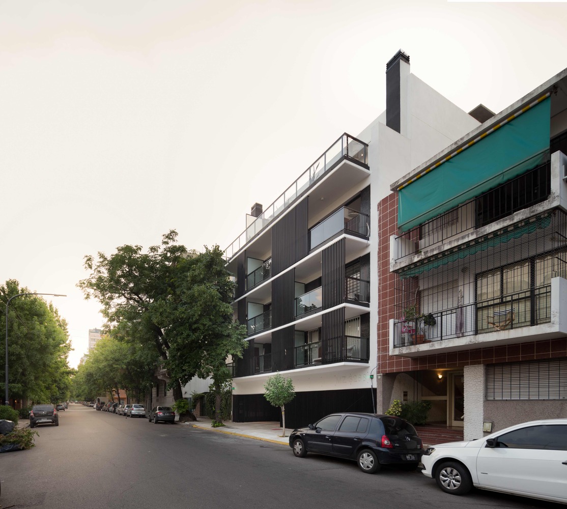 Galería de Edificio MZ3268 / Cubero Rubio - 3