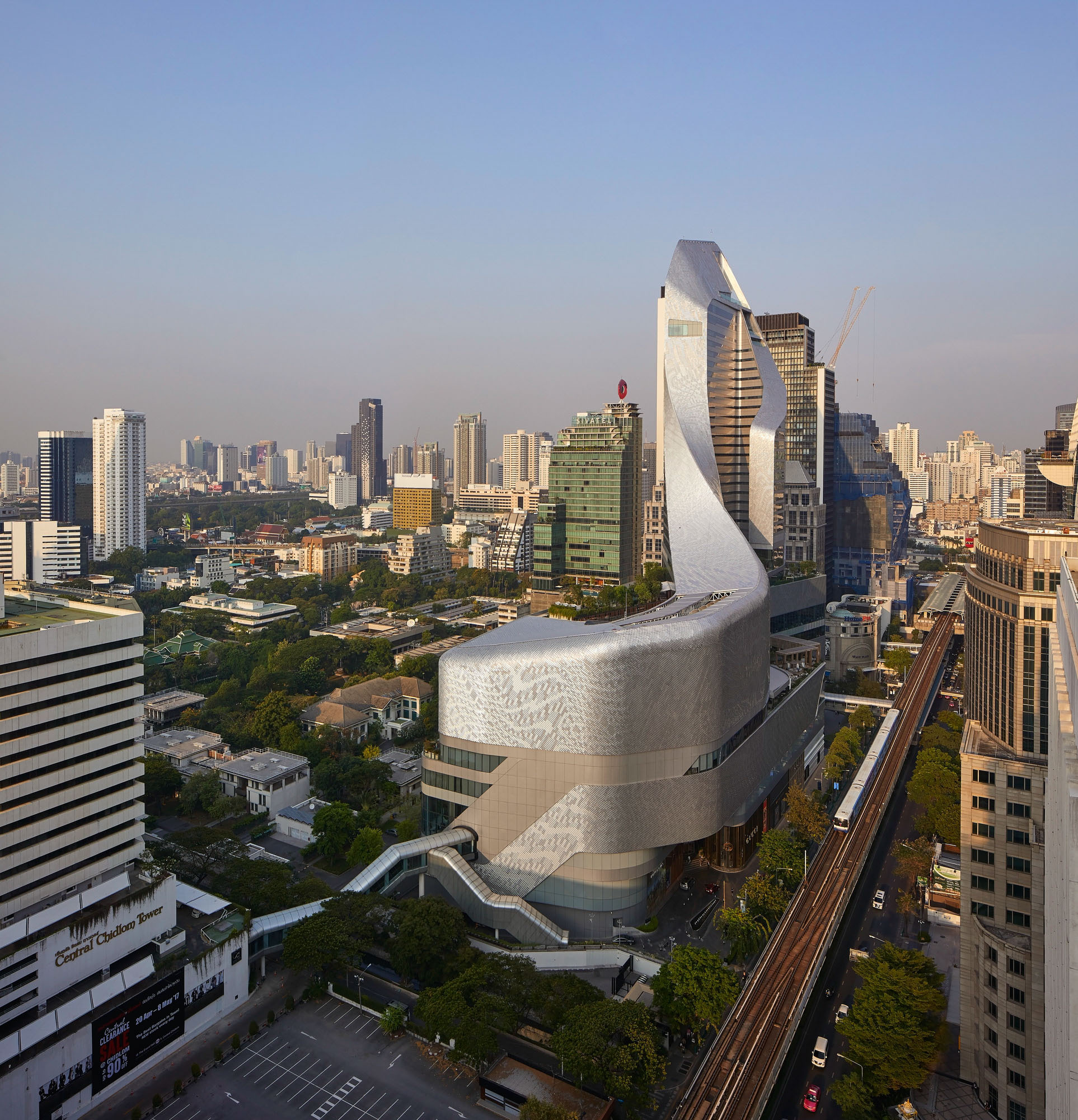 Gallery of Central Embassy in Bangkok / AL_A - 6