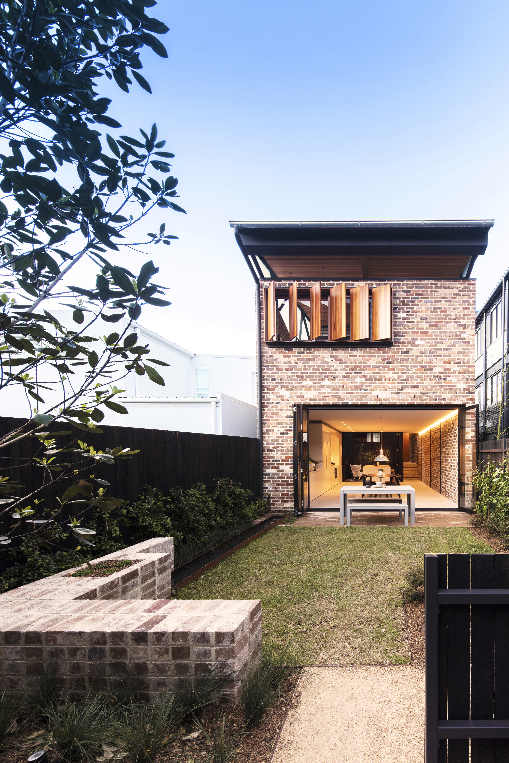 Gallery of Truss House / Carter Williamson Architects - 10