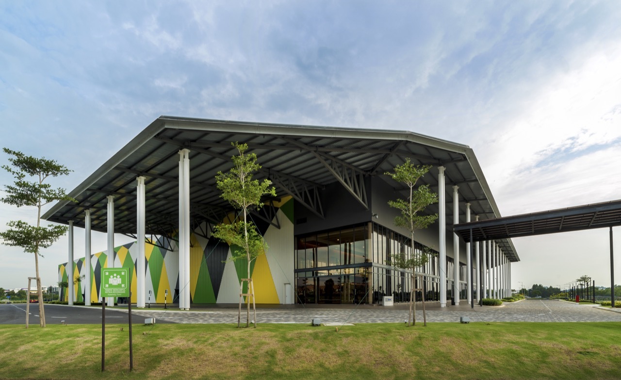 Gallery of Setia City Convention Centre 2 / Archicentre - 7