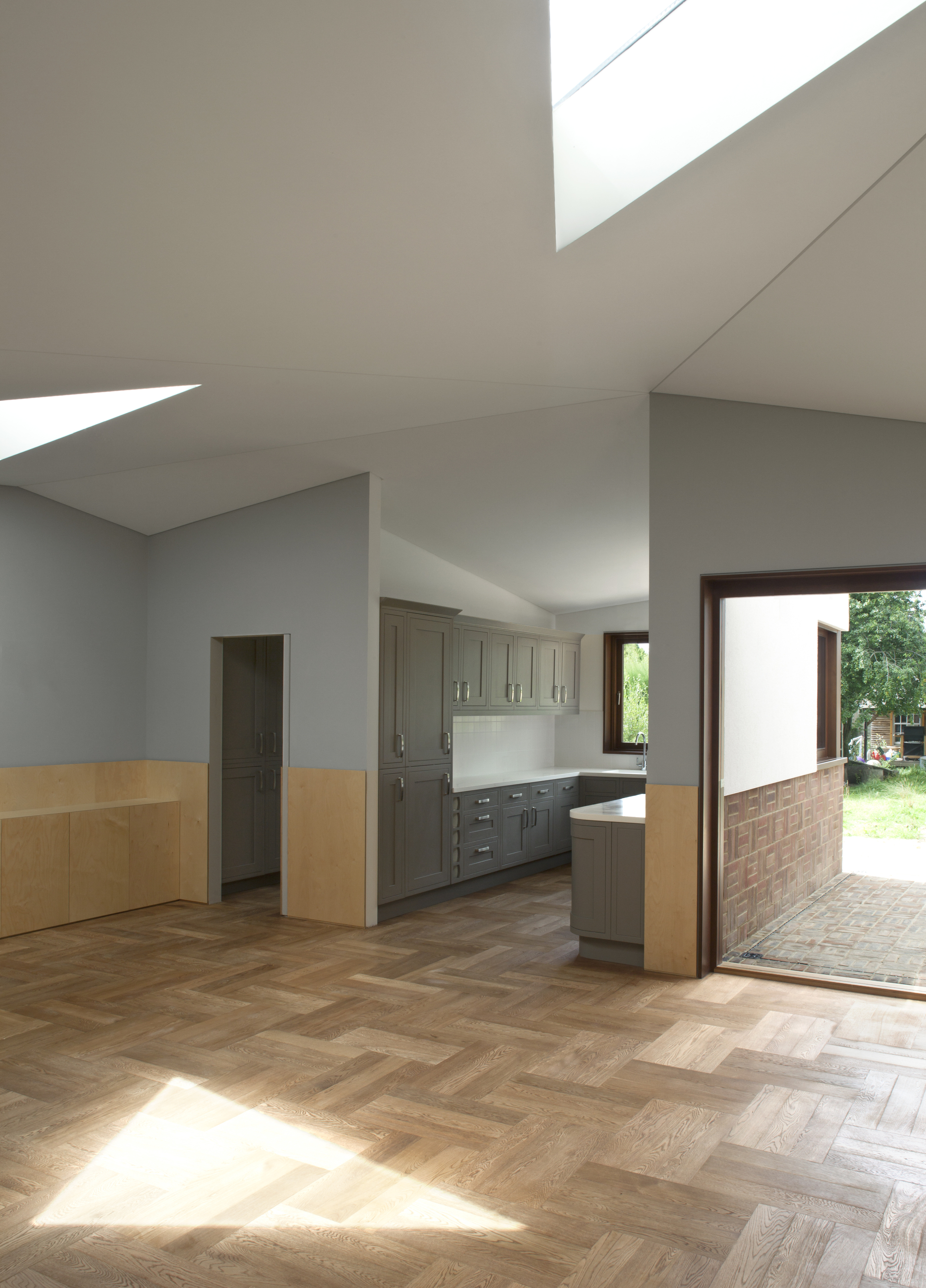 Gallery of Barnham Road / MOCT Studio - 12