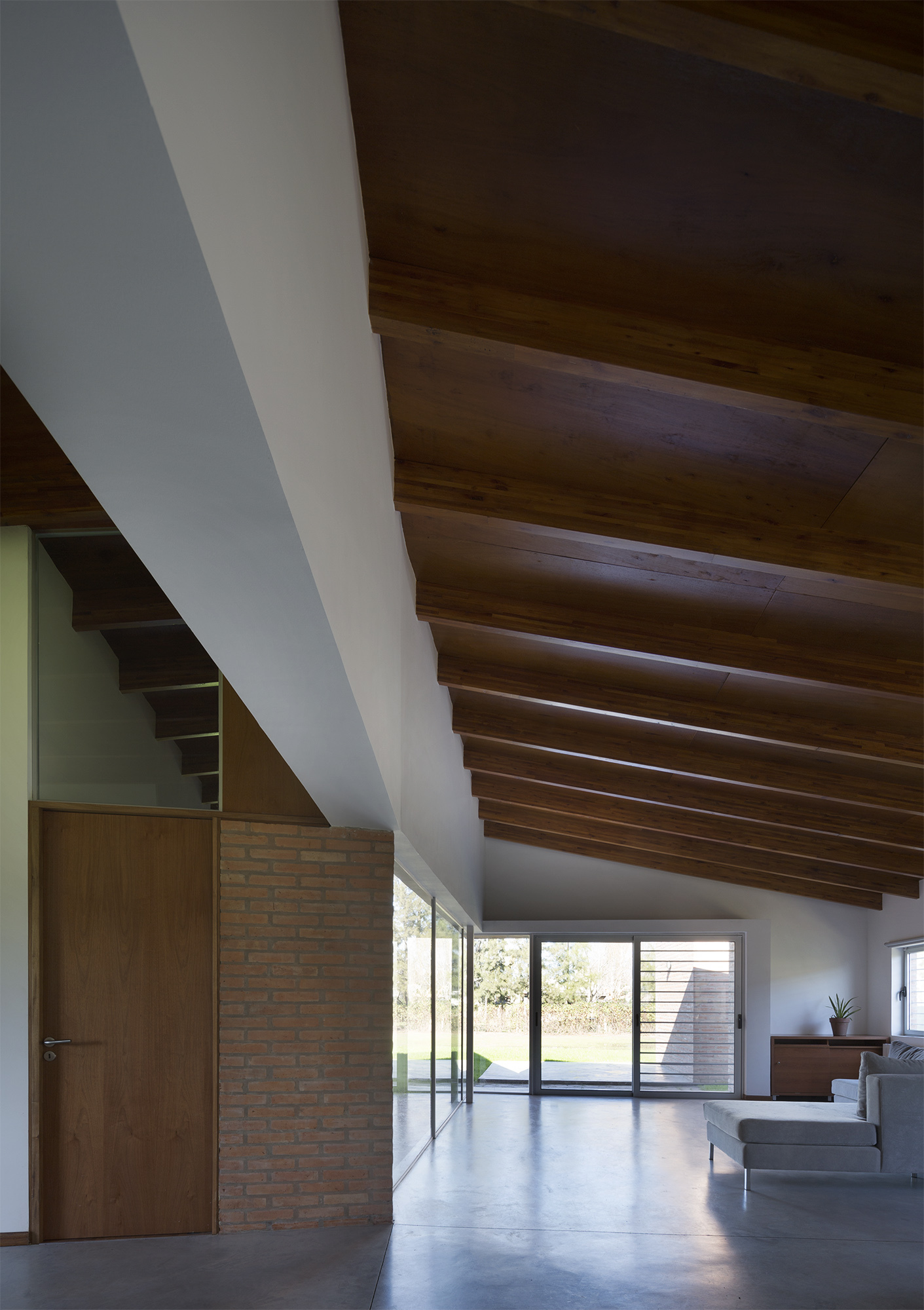 Galería de Casa B+R / BST - 16