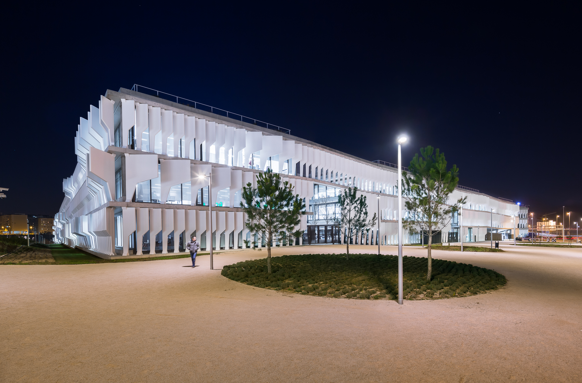 Gallery of Herzog & de Meuron’s BBVA Headquarters in Madrid Through ...