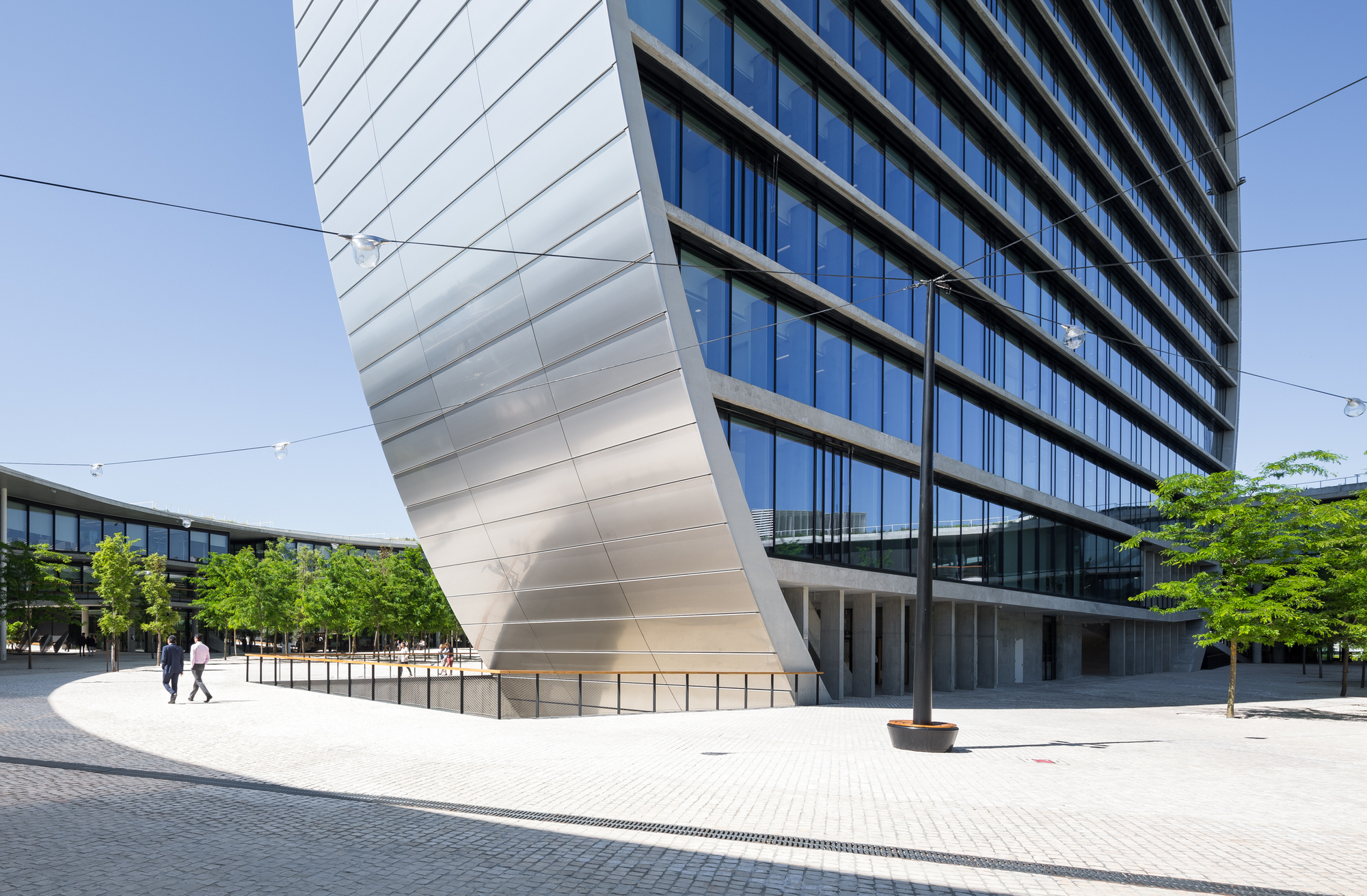 Gallery of Herzog & de Meuron’s BBVA Headquarters in Madrid Through ...