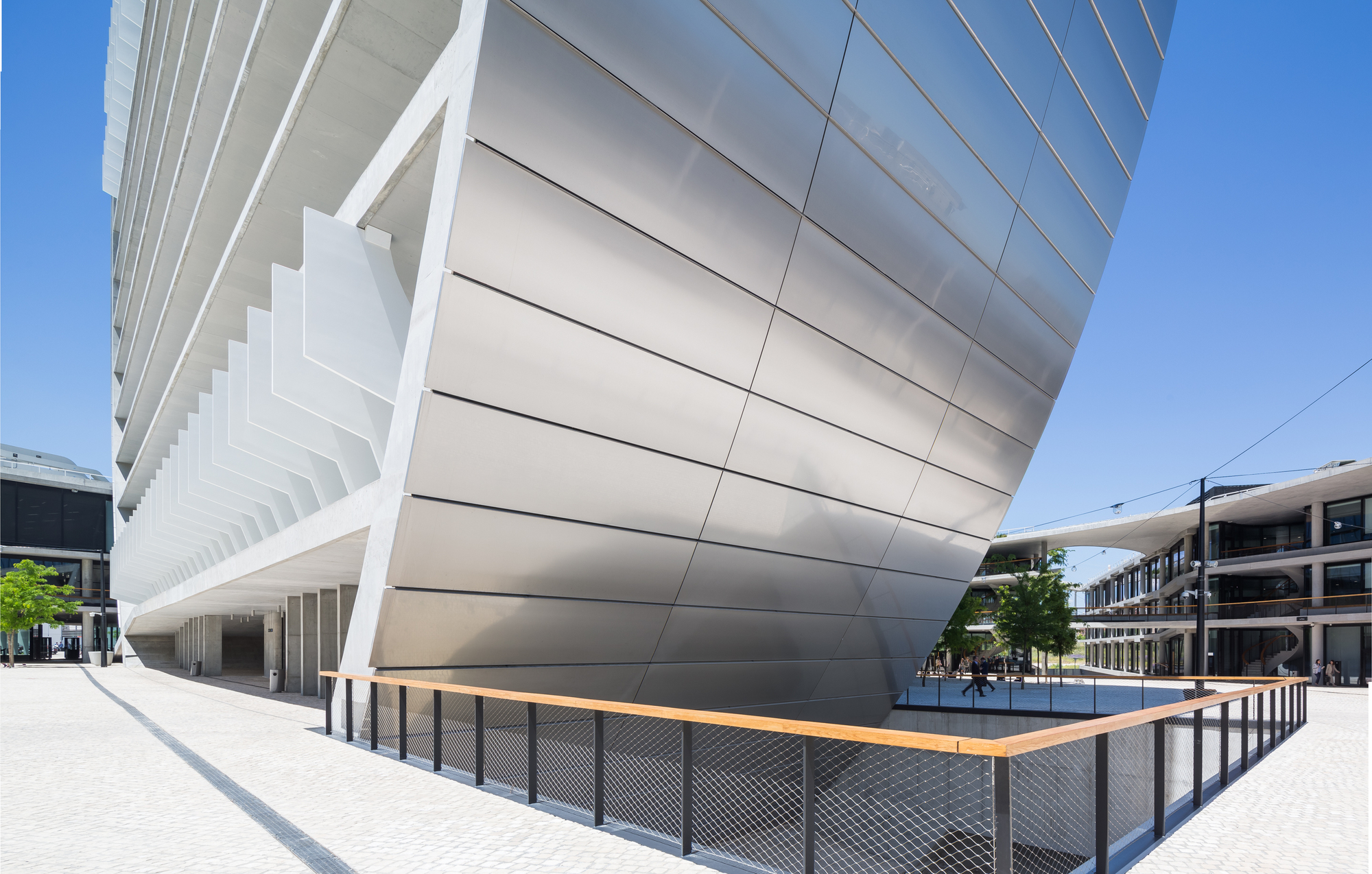 Gallery of Herzog & de Meuron’s BBVA Headquarters in Madrid Through ...