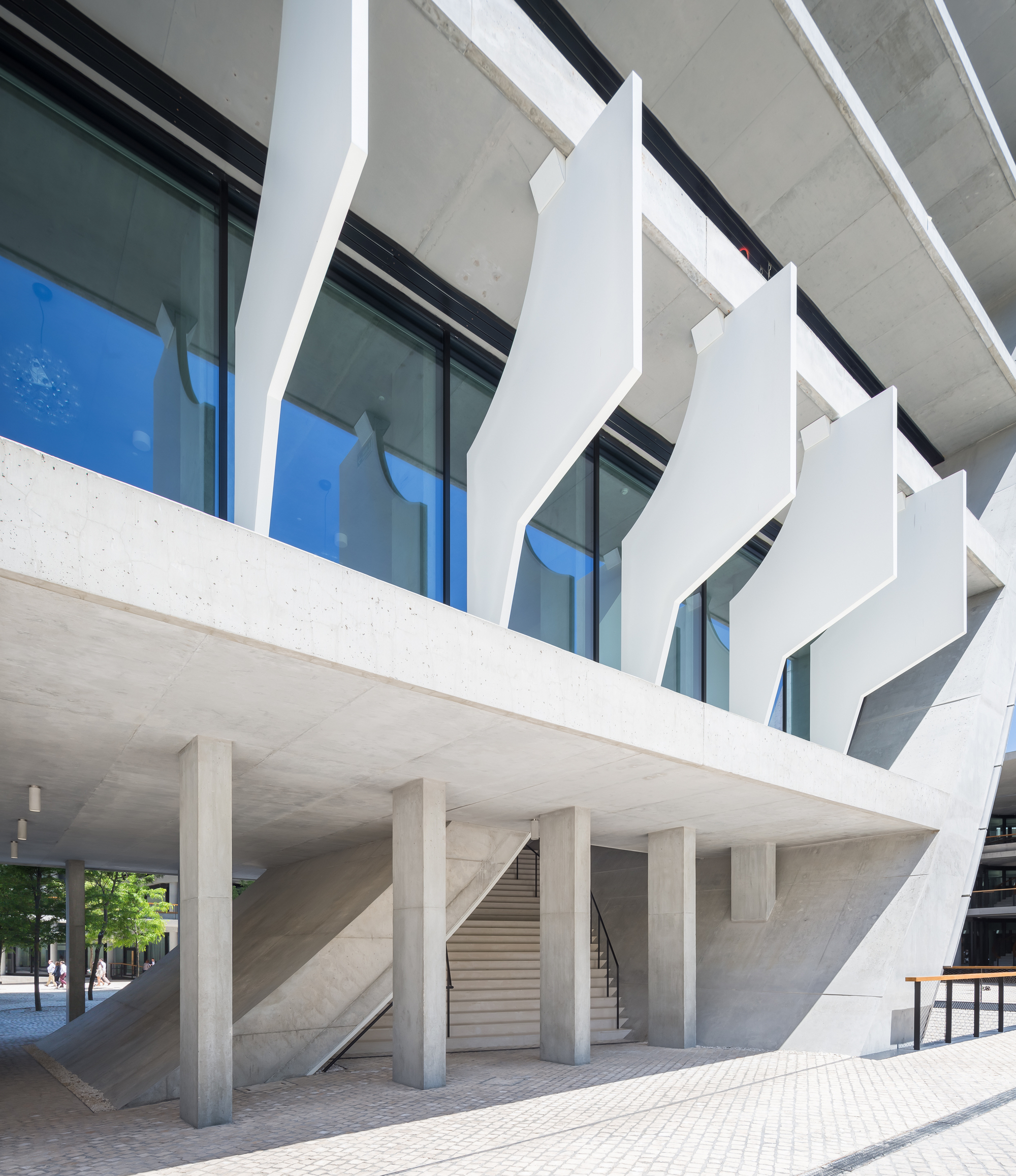 Gallery of Herzog & de Meuron’s BBVA Headquarters in Madrid Through ...