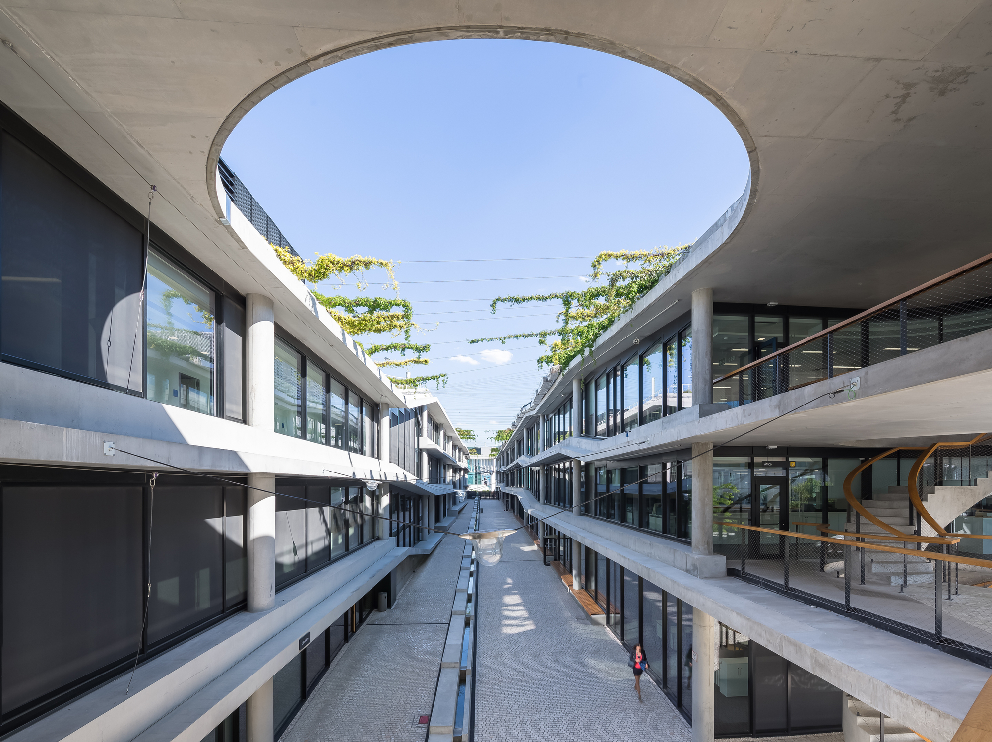 Gallery of Herzog & de Meuron’s BBVA Headquarters in Madrid Through ...