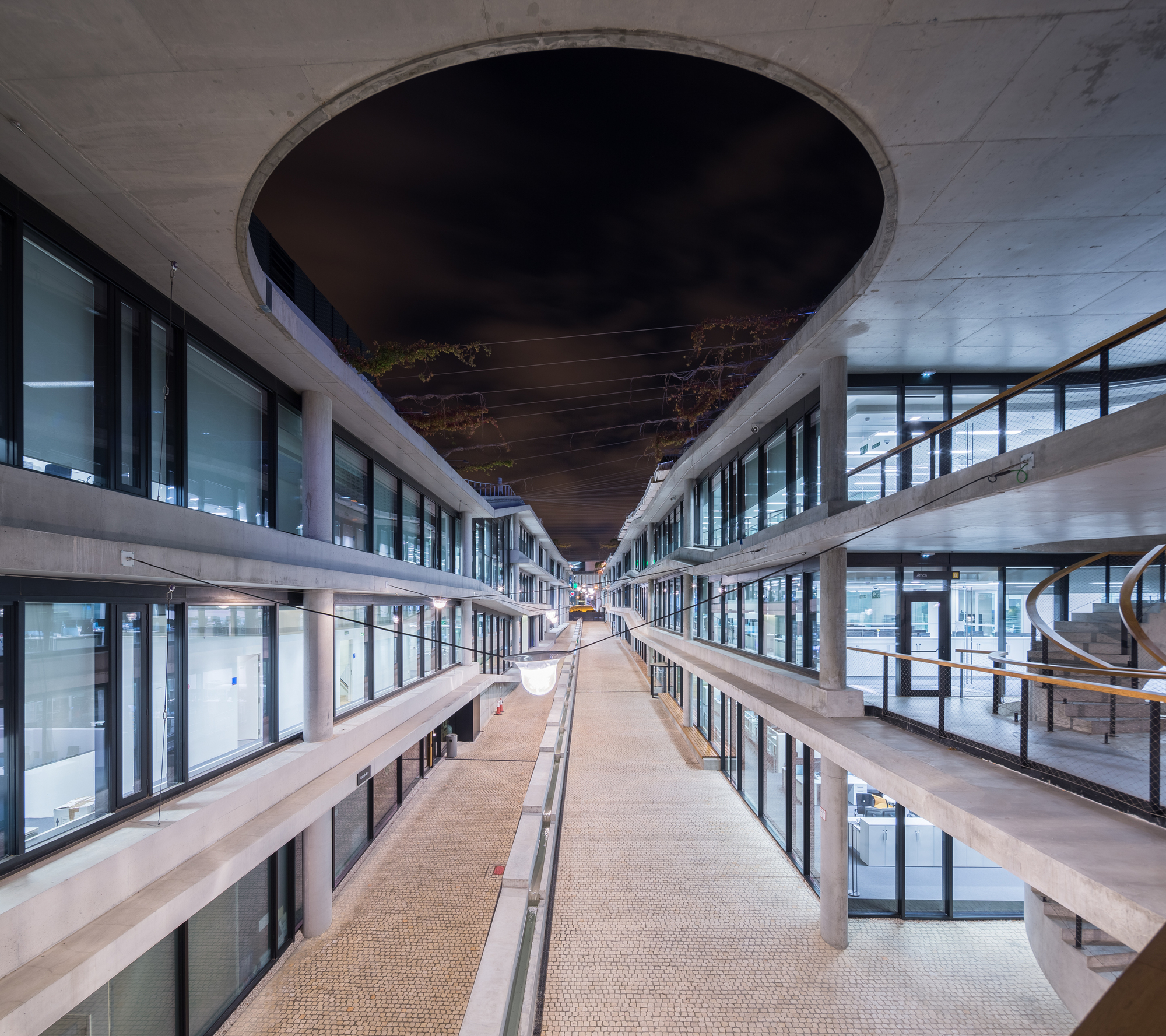Gallery of Herzog & de Meuron’s BBVA Headquarters in Madrid Through ...