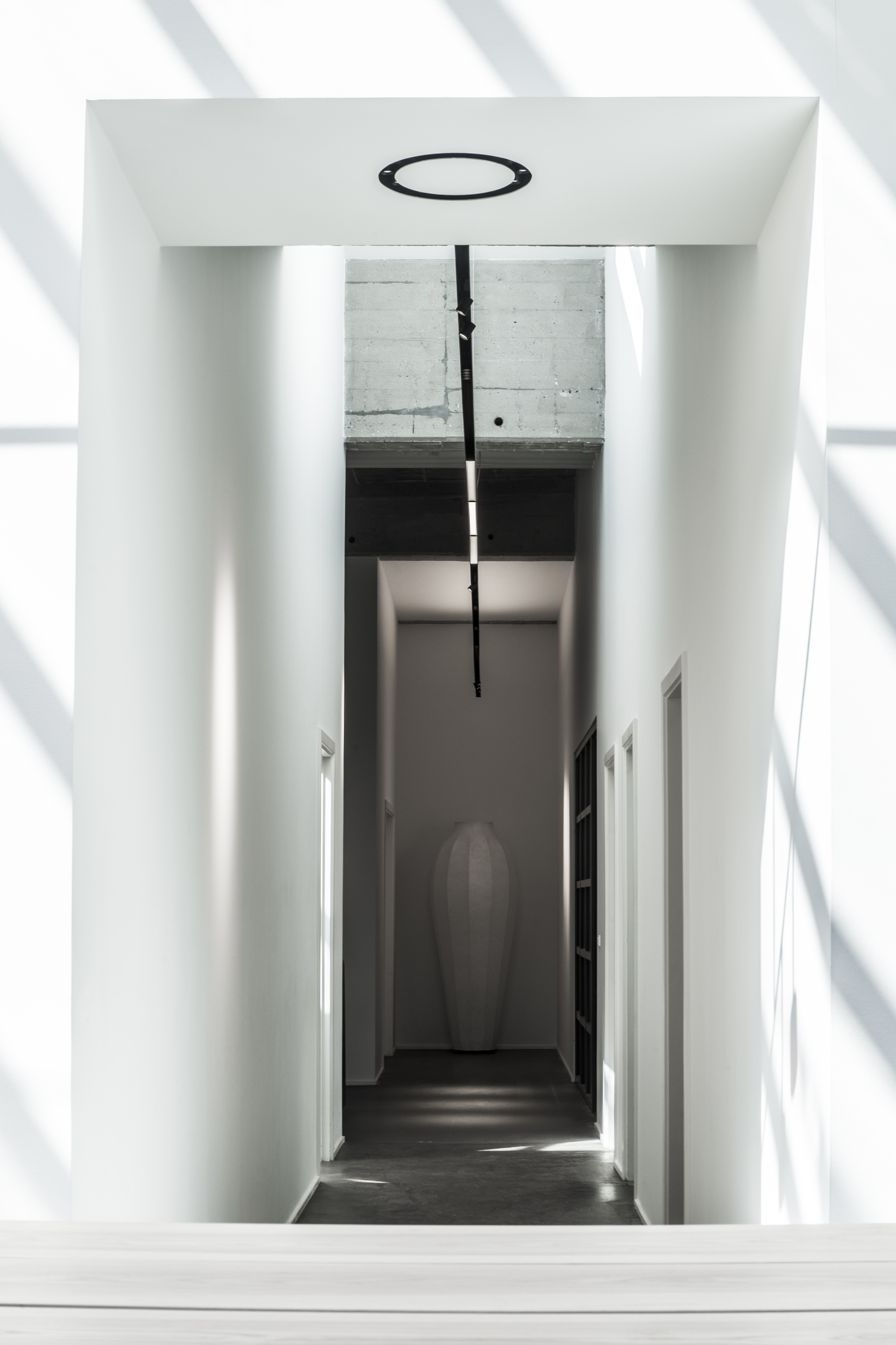 Gallery of FLOS Scandinavia Showroom / OeO Studio - 29