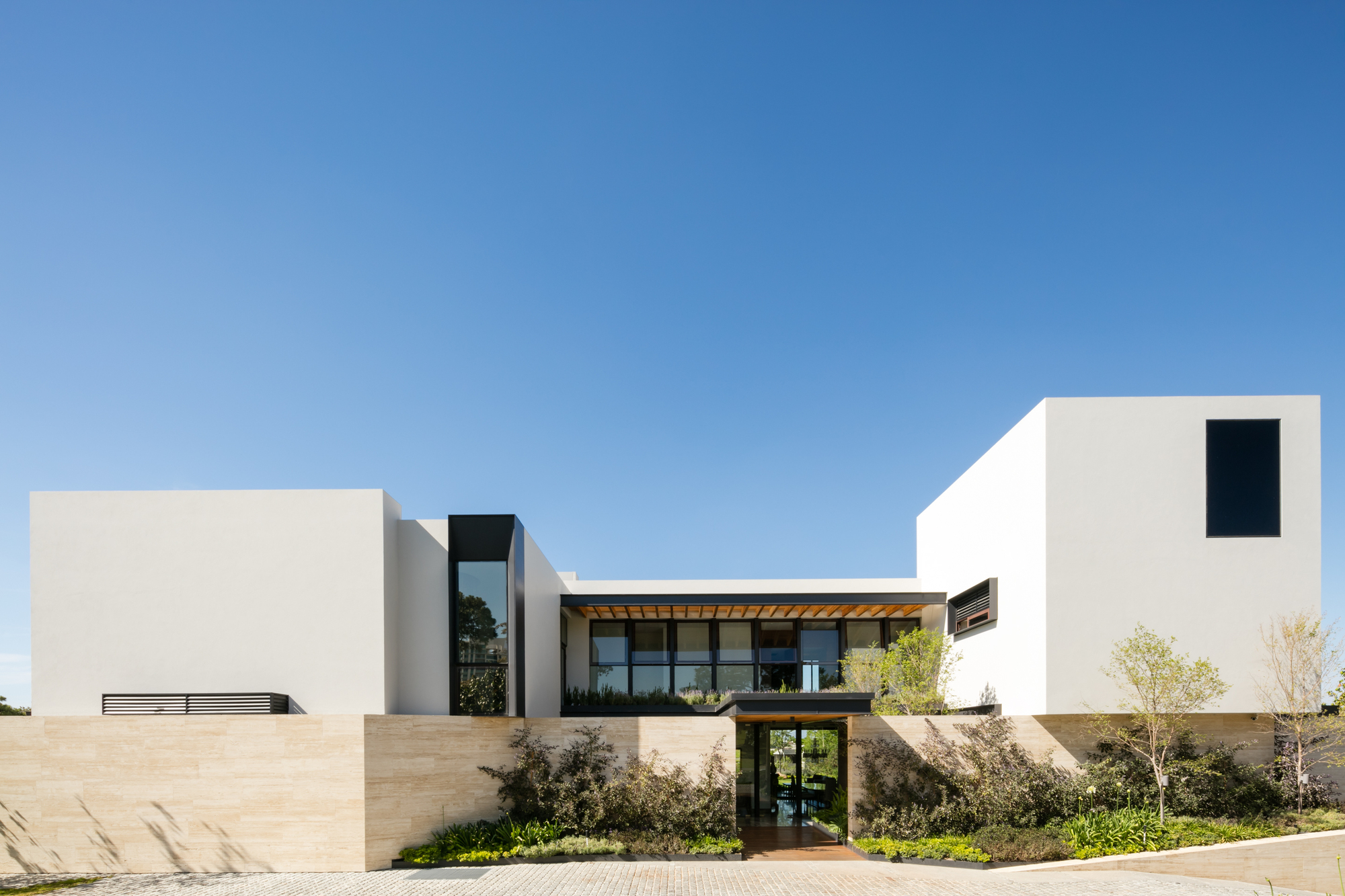 Galería de Casa Chaza / AE Arquitectos - 11