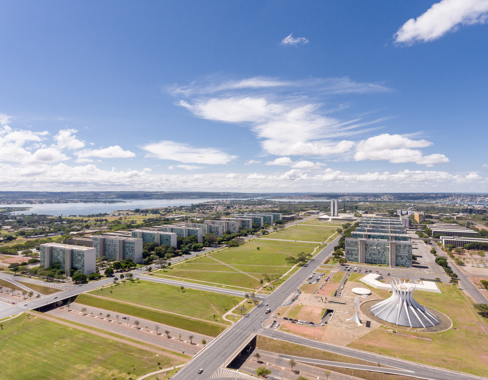 Gallery of The Residential, Monumental, Gregarious and Bucolic Scales ...