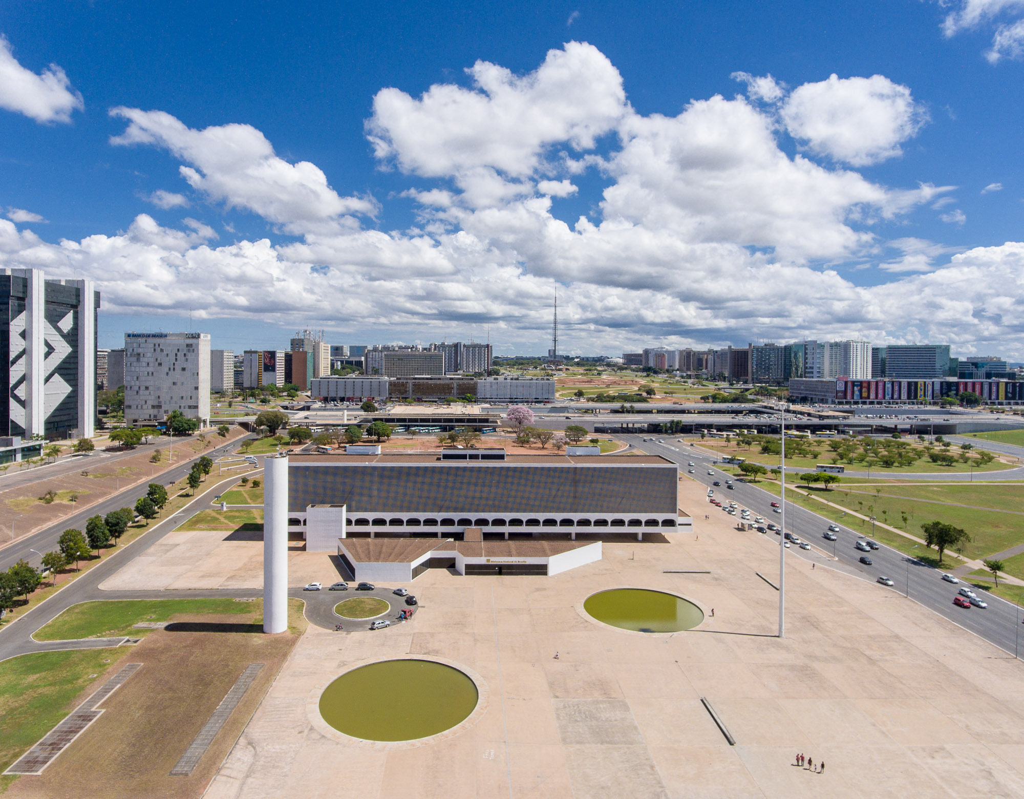 Gallery of The Residential, Monumental, Gregarious and Bucolic Scales ...