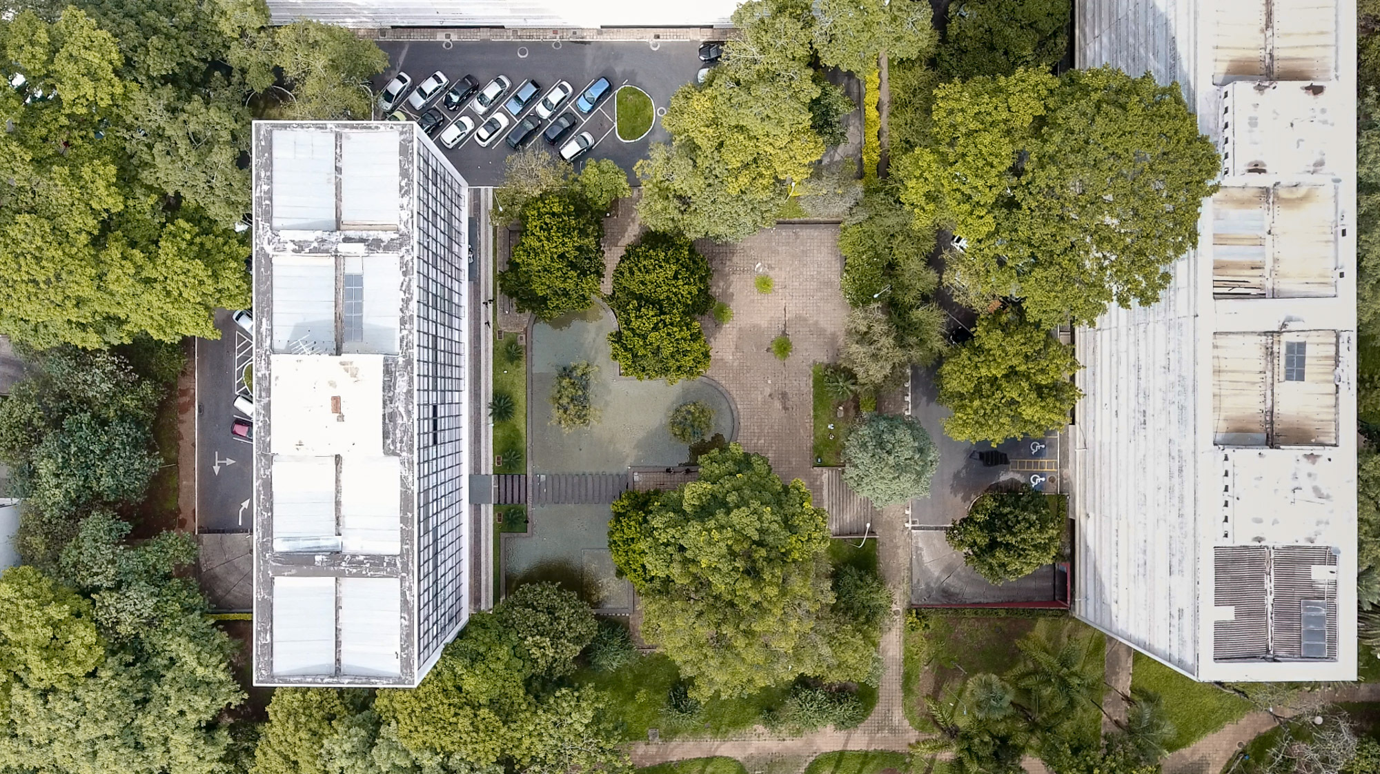 Gallery of The Residential, Monumental, Gregarious and Bucolic Scales ...