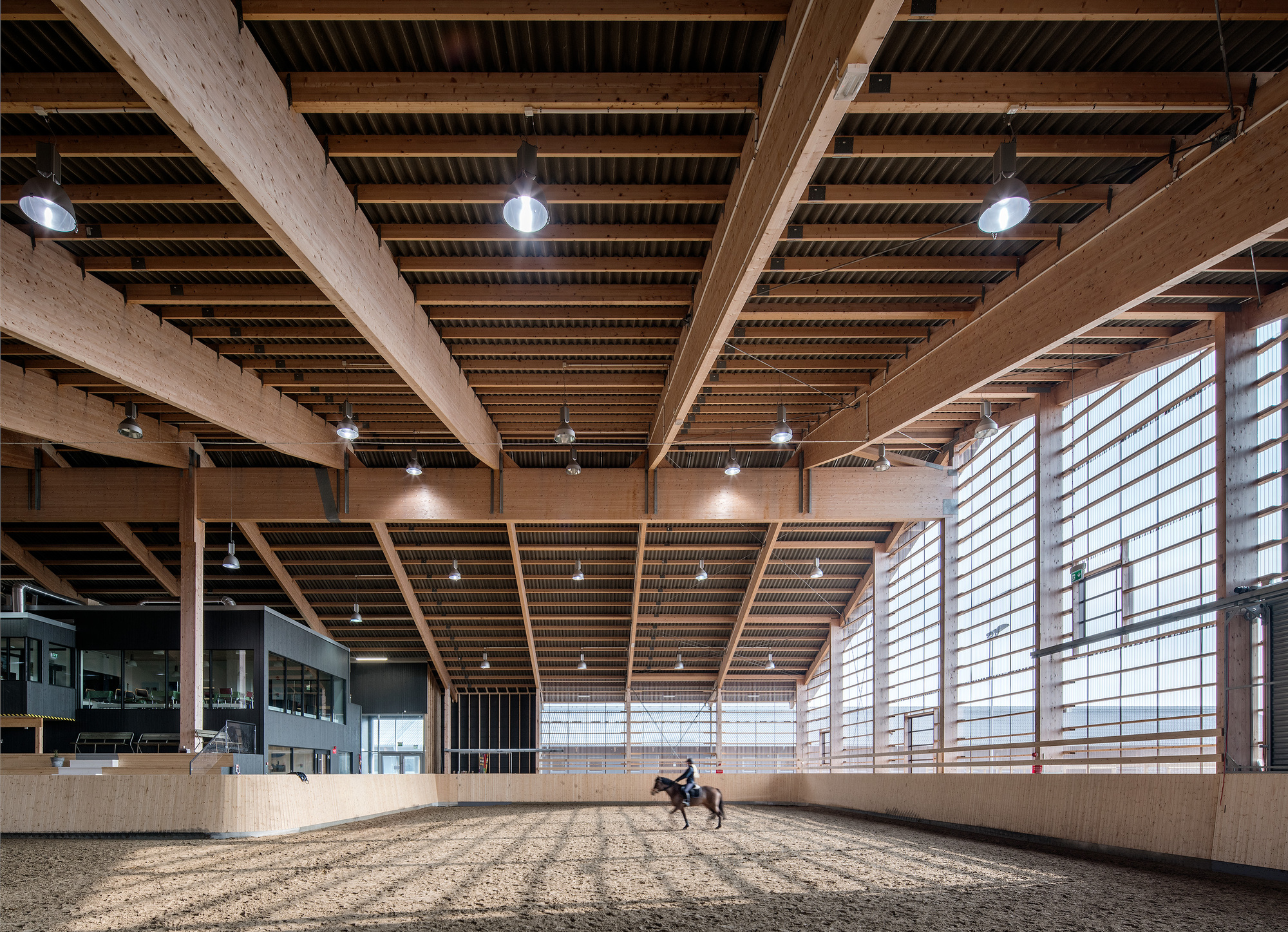 Gallery of Klagshamn's Equestrian Center / FOJAB arkitekter - 3