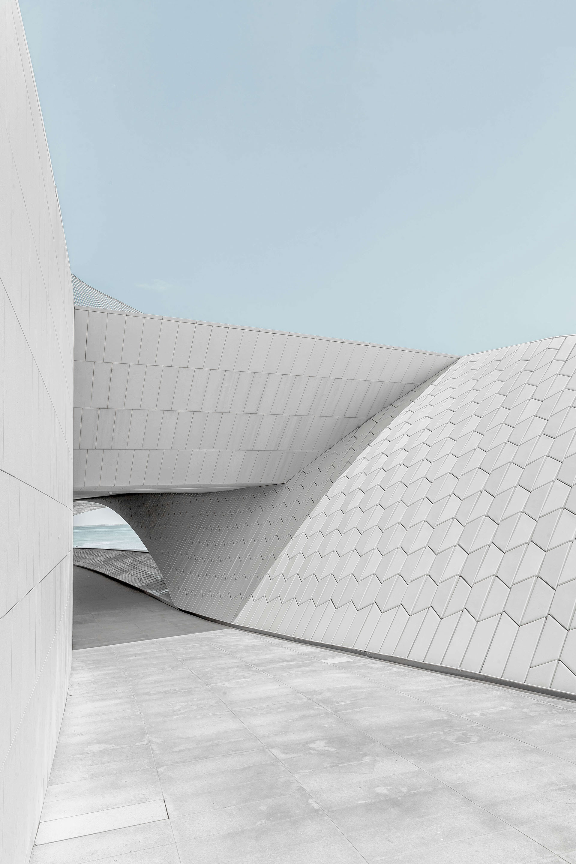 Gallery of The Textural, Geometric Surfaces of AL_A's MAAT in Lisbon - 4