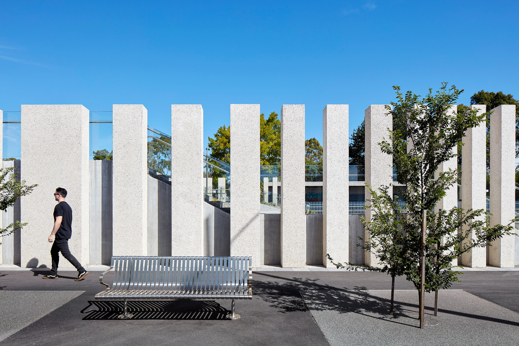 Gallery of Frank Bartlett Memorial Library and Moe Service Centre ...