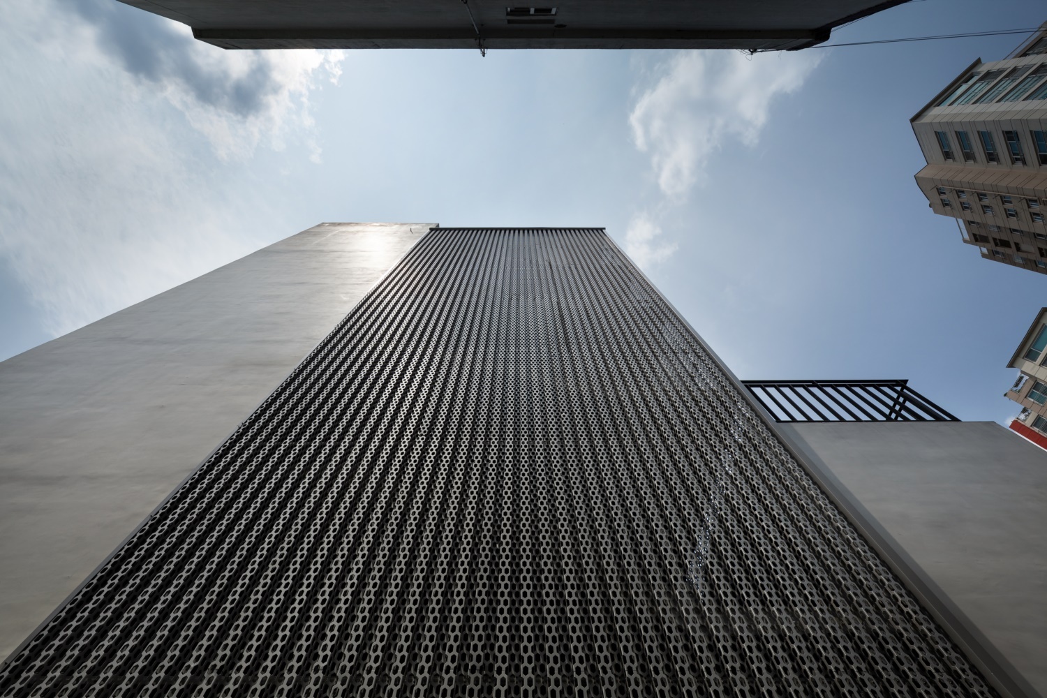 Gallery of Floor Area Ratio Game / On Architects Inc. - 9