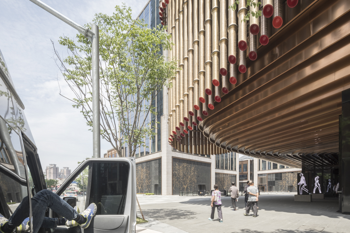 Gallery of Heatherwick Studio and Foster+Partners' Bund Finance Centre ...