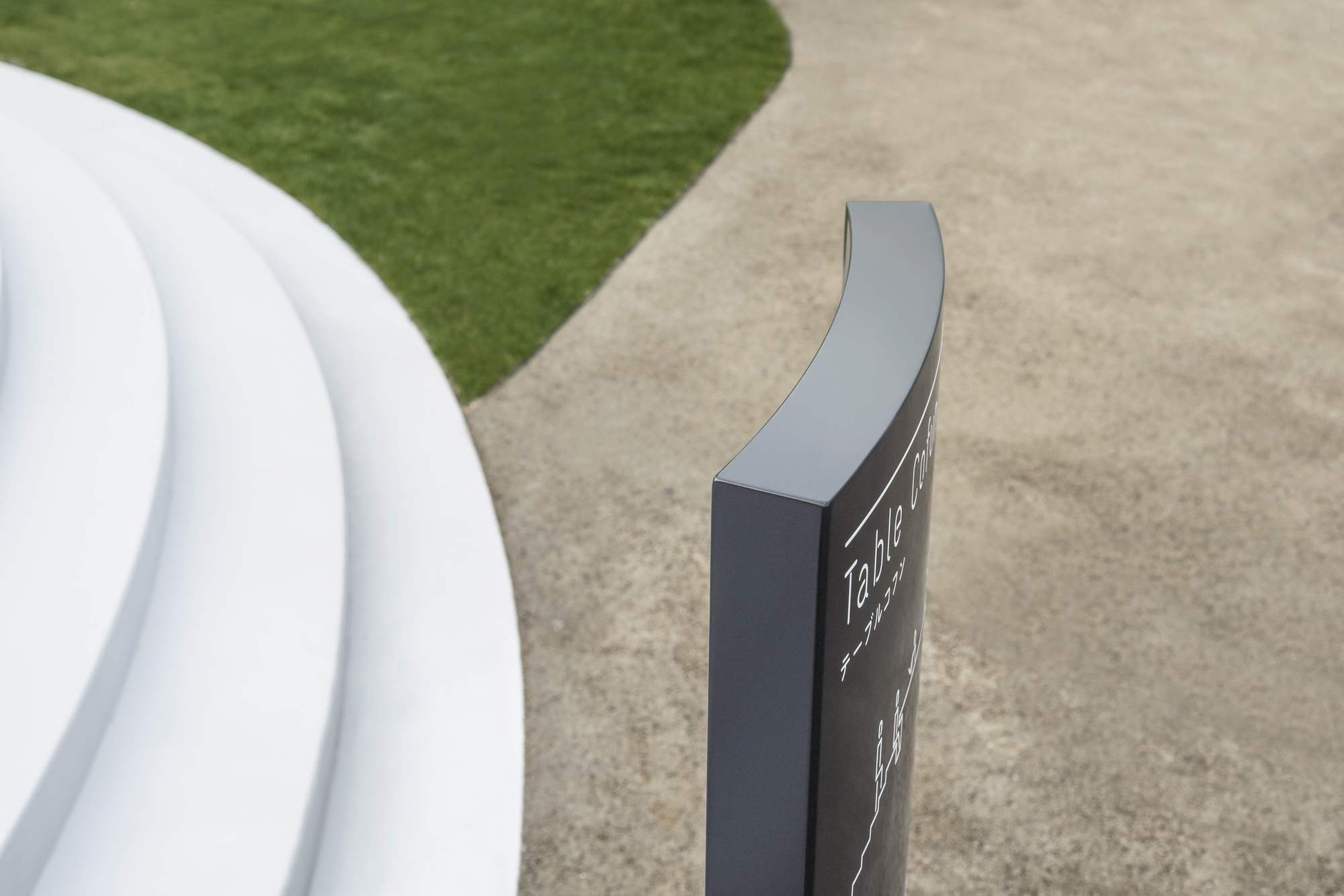 Gallery of Tenri Station Plaza CoFuFun / nendo - 35