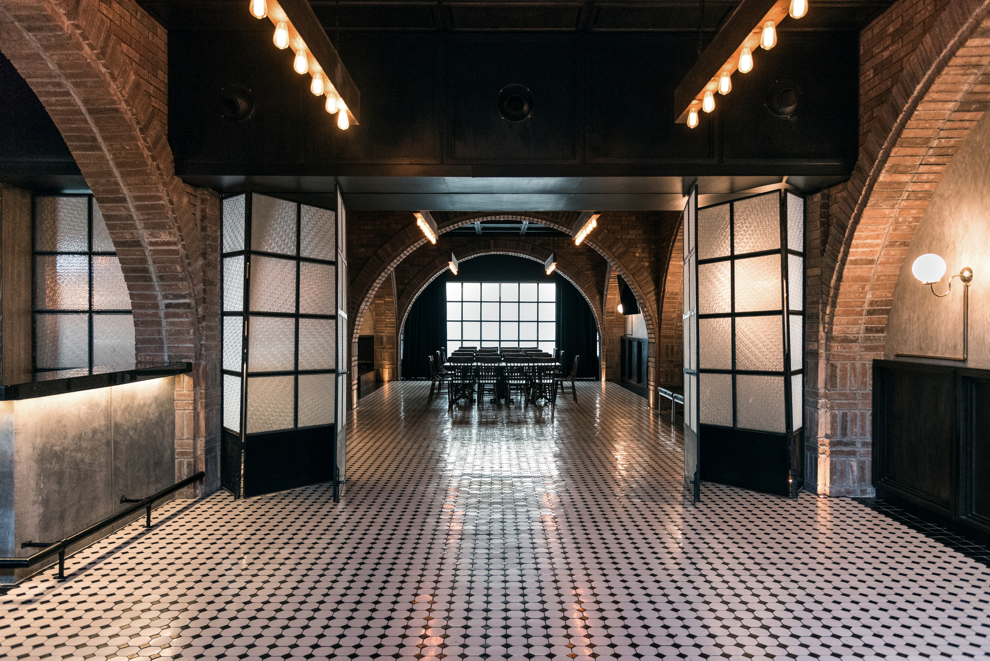 Gallery of Bar - Salón Sociedad / Communal + OTRA Arquitectura - 6