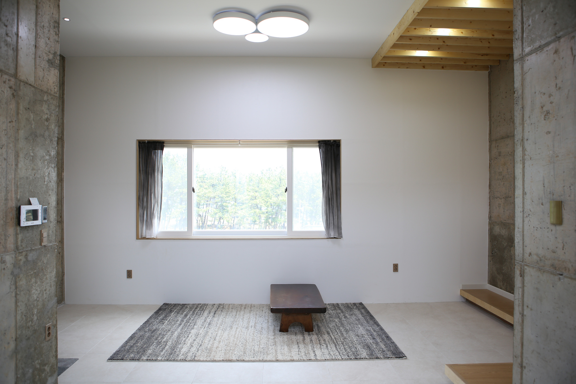 画廊 建筑师与陶瓷艺术家自由灵魂的碰撞：Gwang-Gyeong-Won 住宅 / Kang-il Lim + Eunmi Kim - 26