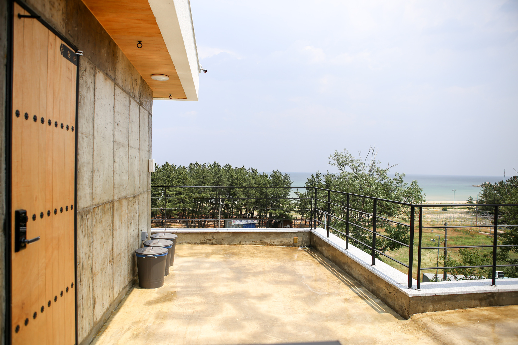画廊 建筑师与陶瓷艺术家自由灵魂的碰撞：Gwang-Gyeong-Won 住宅 / Kang-il Lim + Eunmi Kim - 20