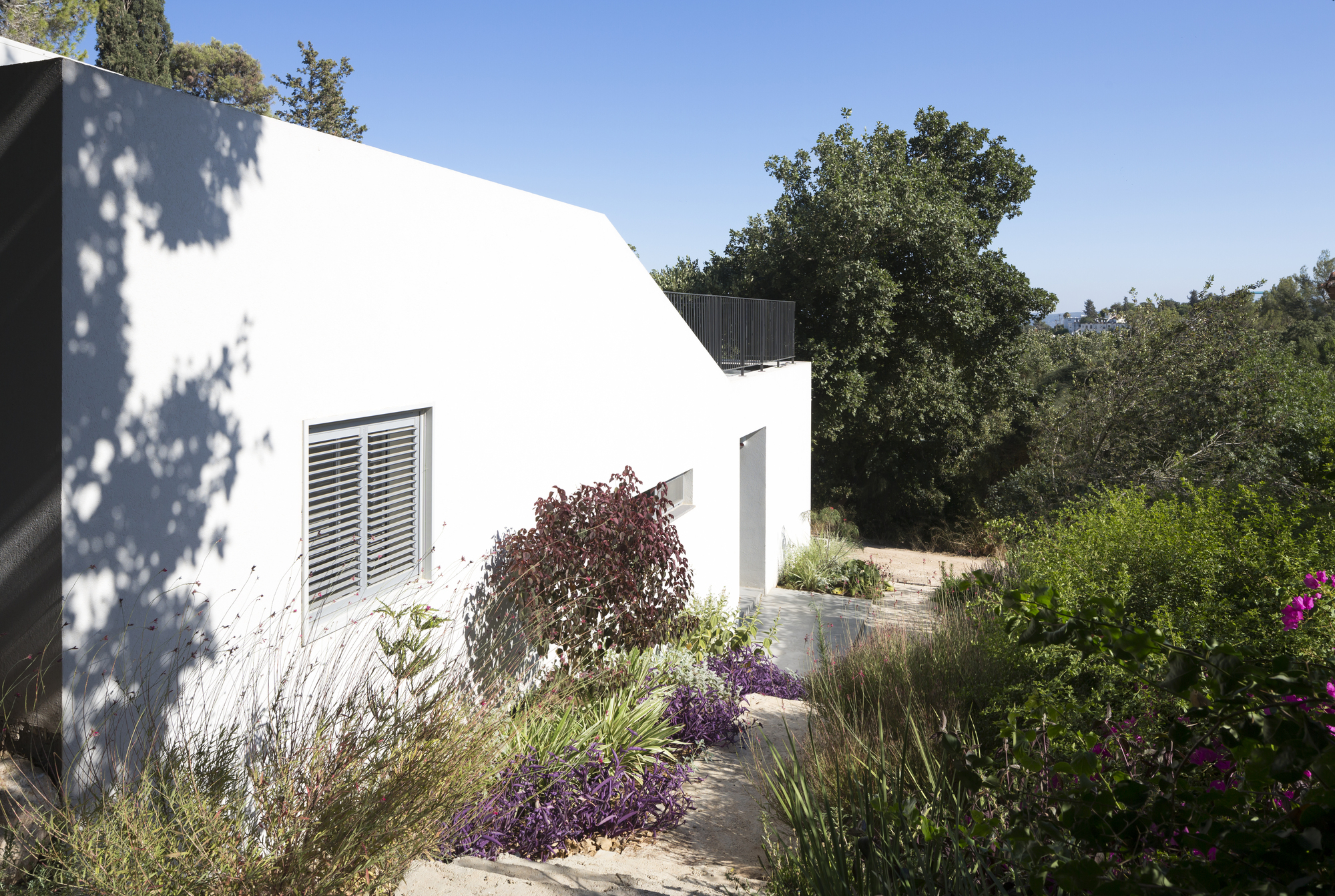 Gallery of Yo House / SO Architecture - 3
