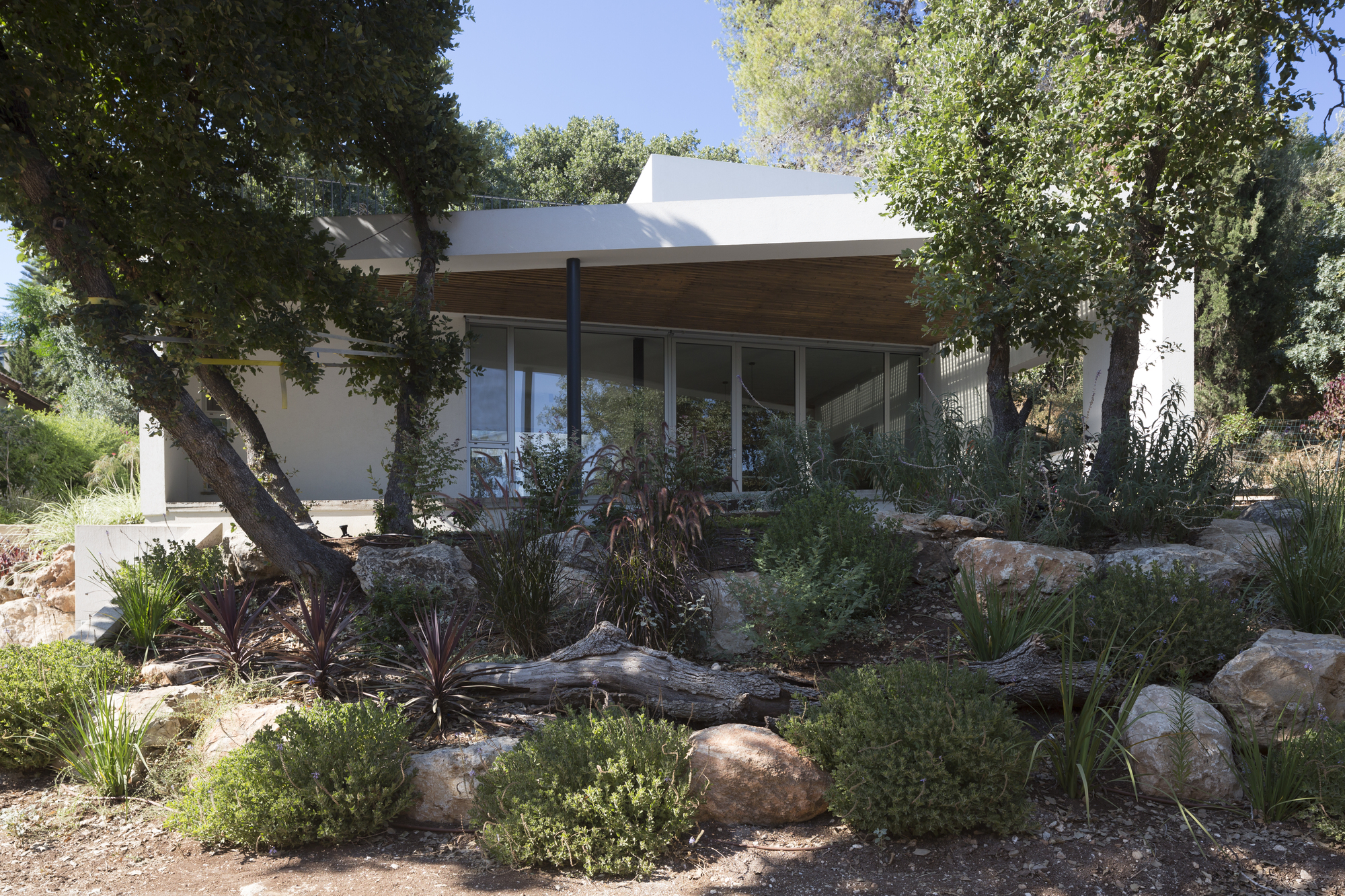 Gallery of Yo House / SO Architecture - 11