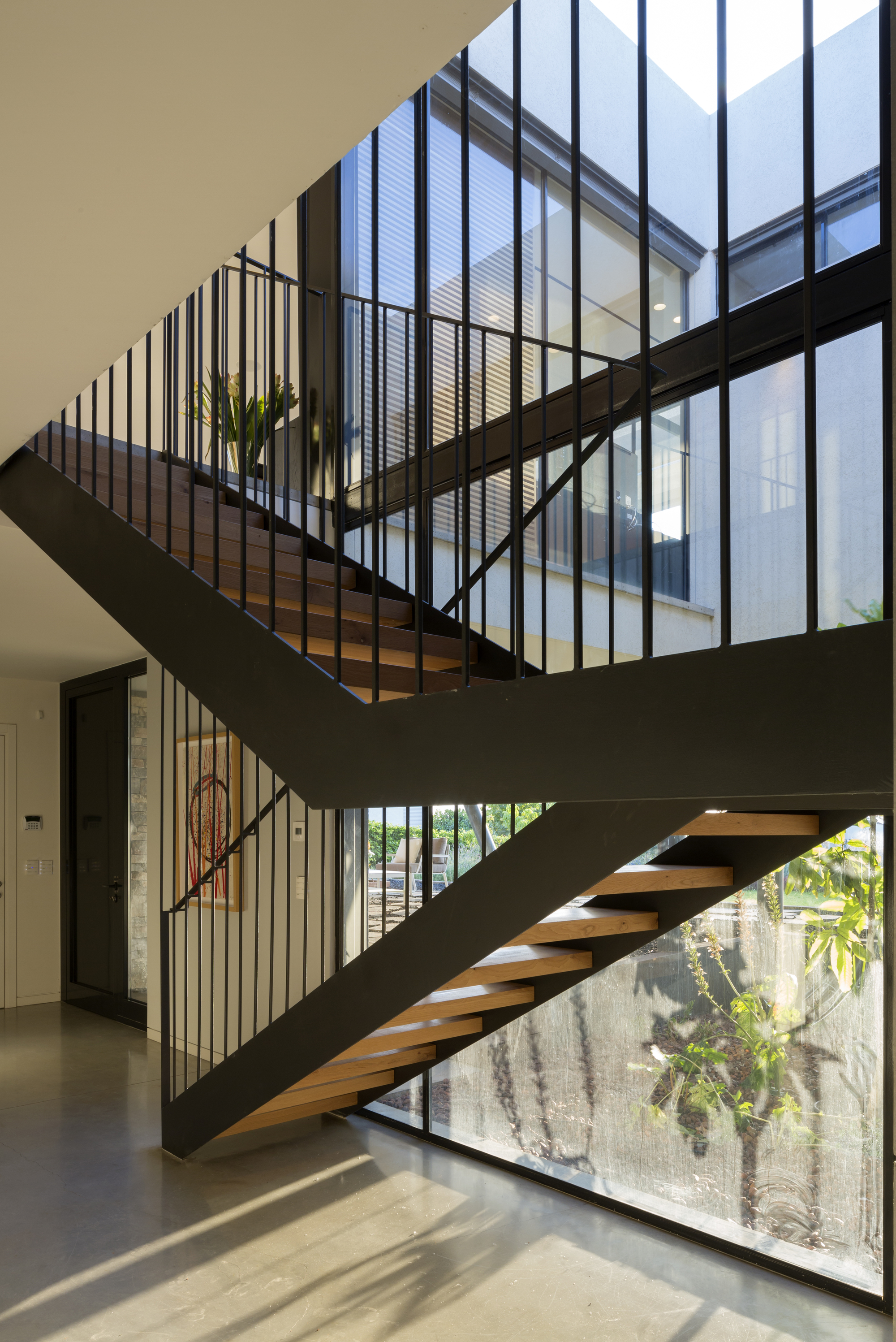 Gallery of The Bash Residence / SO Architecture - 7