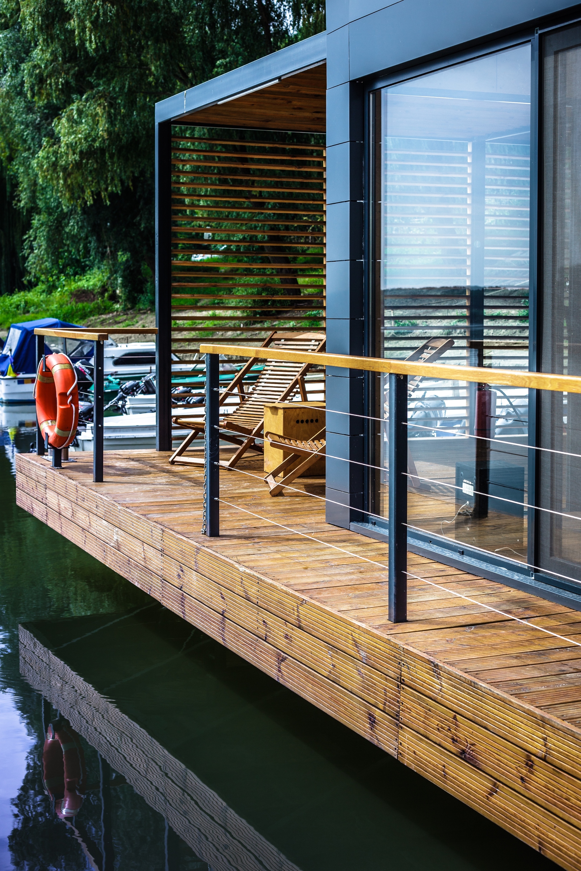Gallery of DOC - Temporary Floating House / Lime Studio - 12