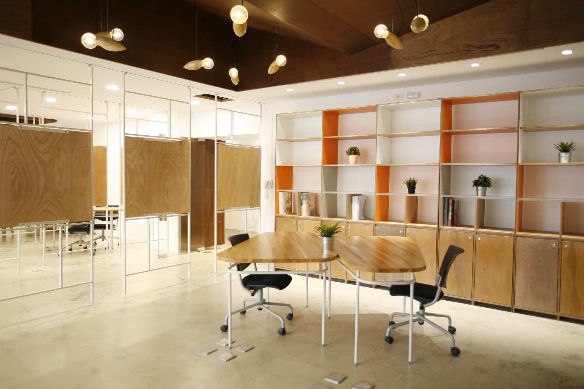 Gallery of Startup Lab / Fieldevo Design Studio - 3