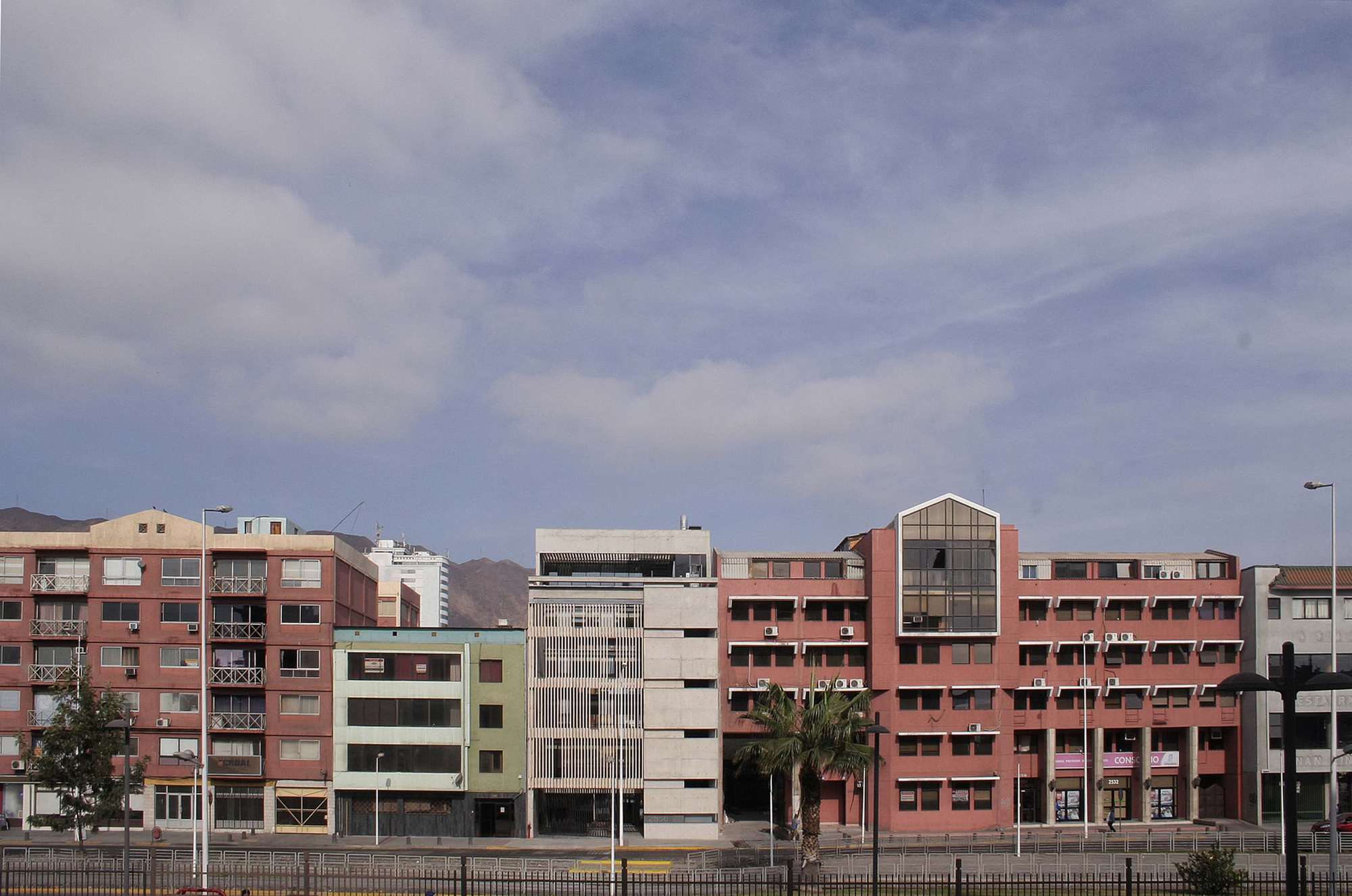Gallery of CONSORCIO Antofagasta Building / +arquitectos - 2