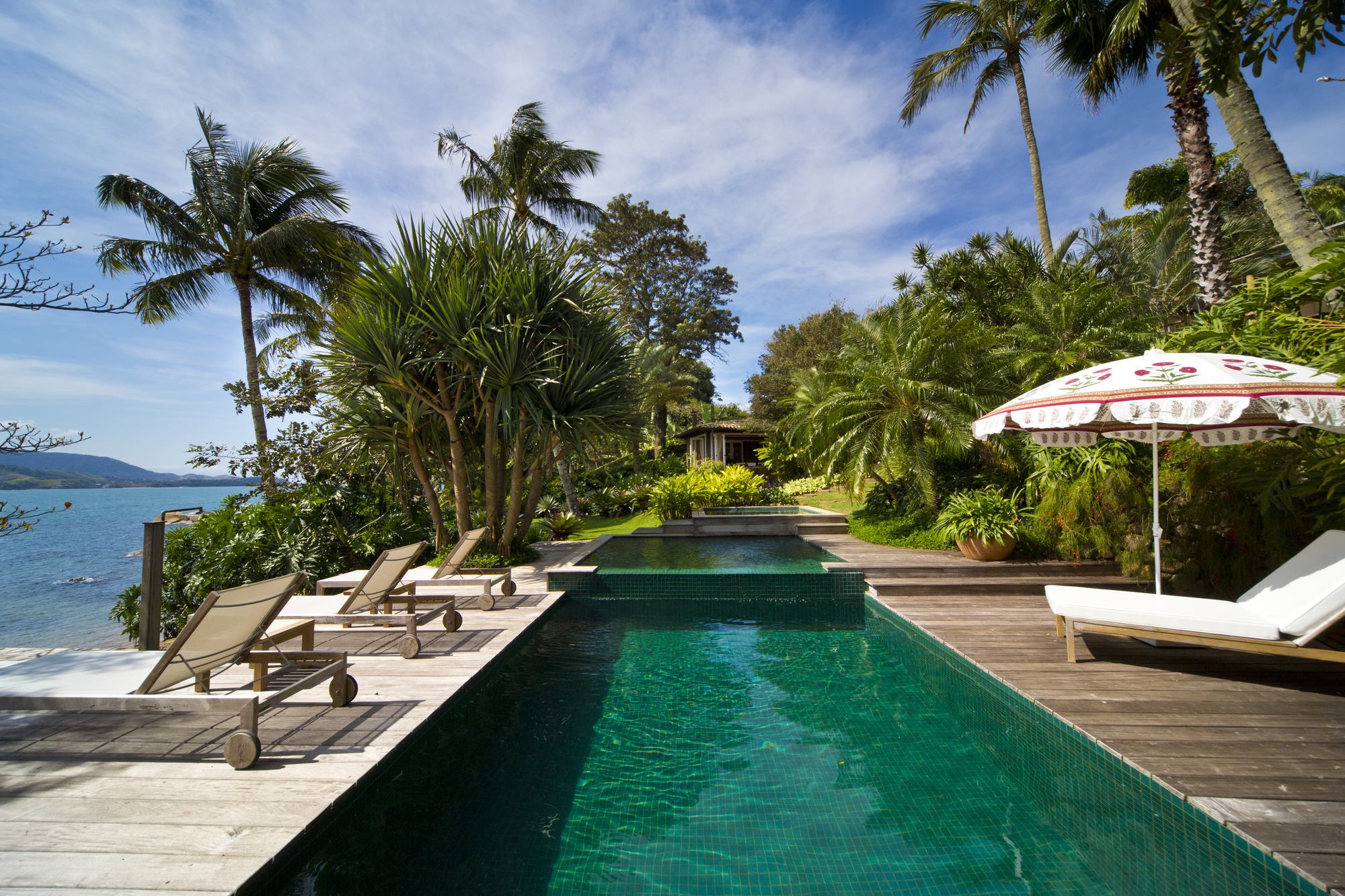 TG Ilhabela / Alex Hanazaki Paisagismo | ArchDaily Brasil