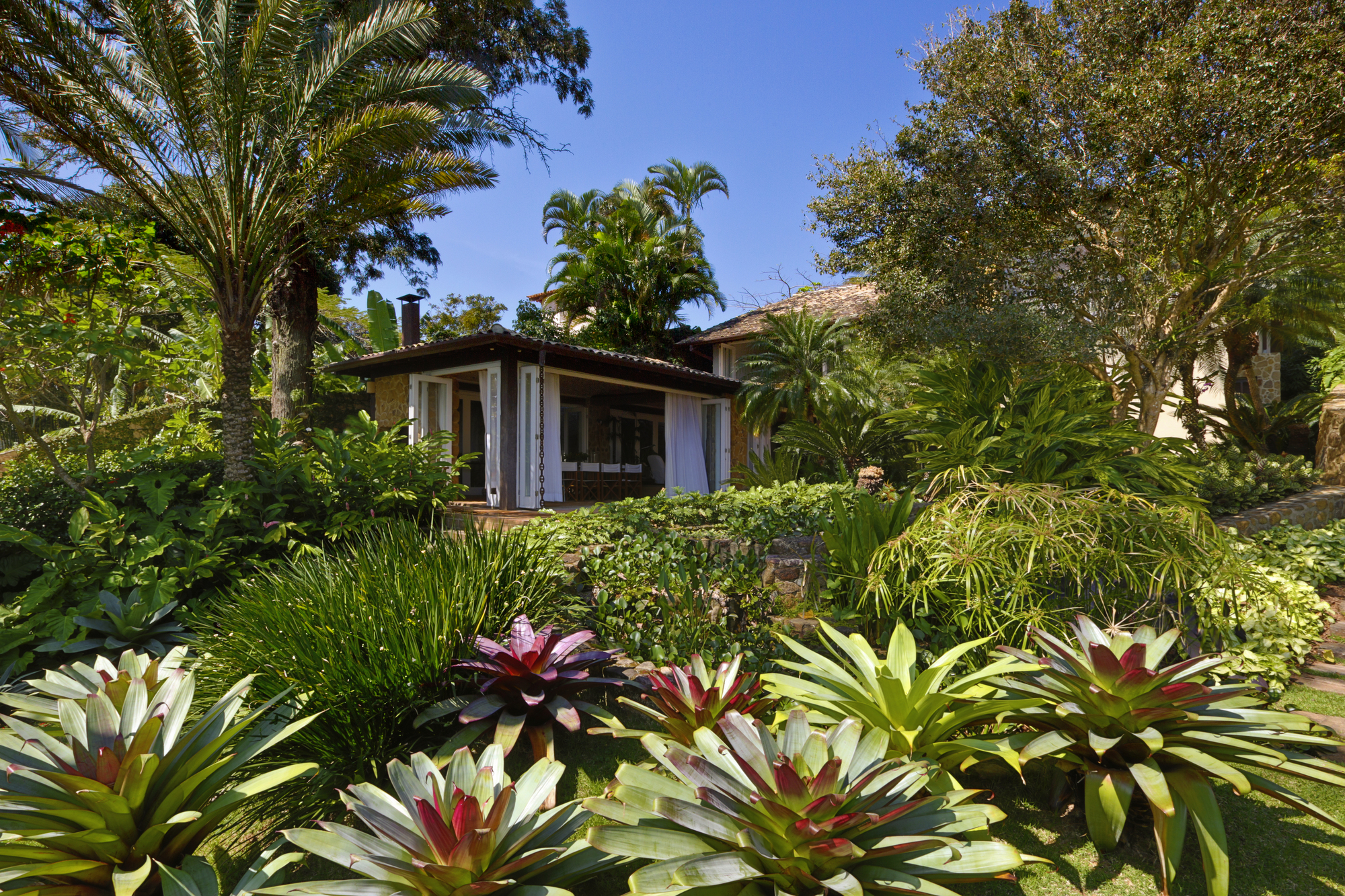 Gallery of TG Ilhabela House / Hanazaki Paisagismo - 8