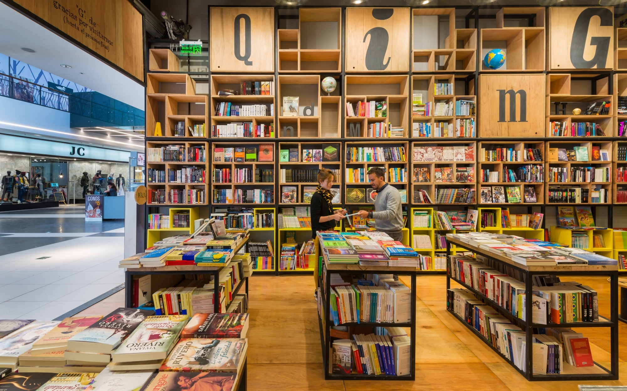 Galería de Librería Quede / Pablo Dellatorre + Estudio Montevideo - 8