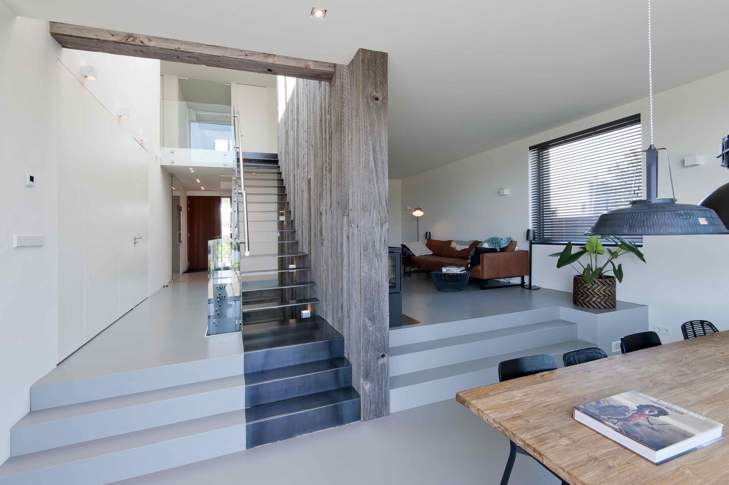 Gallery of Villa E / MARC architects - 15