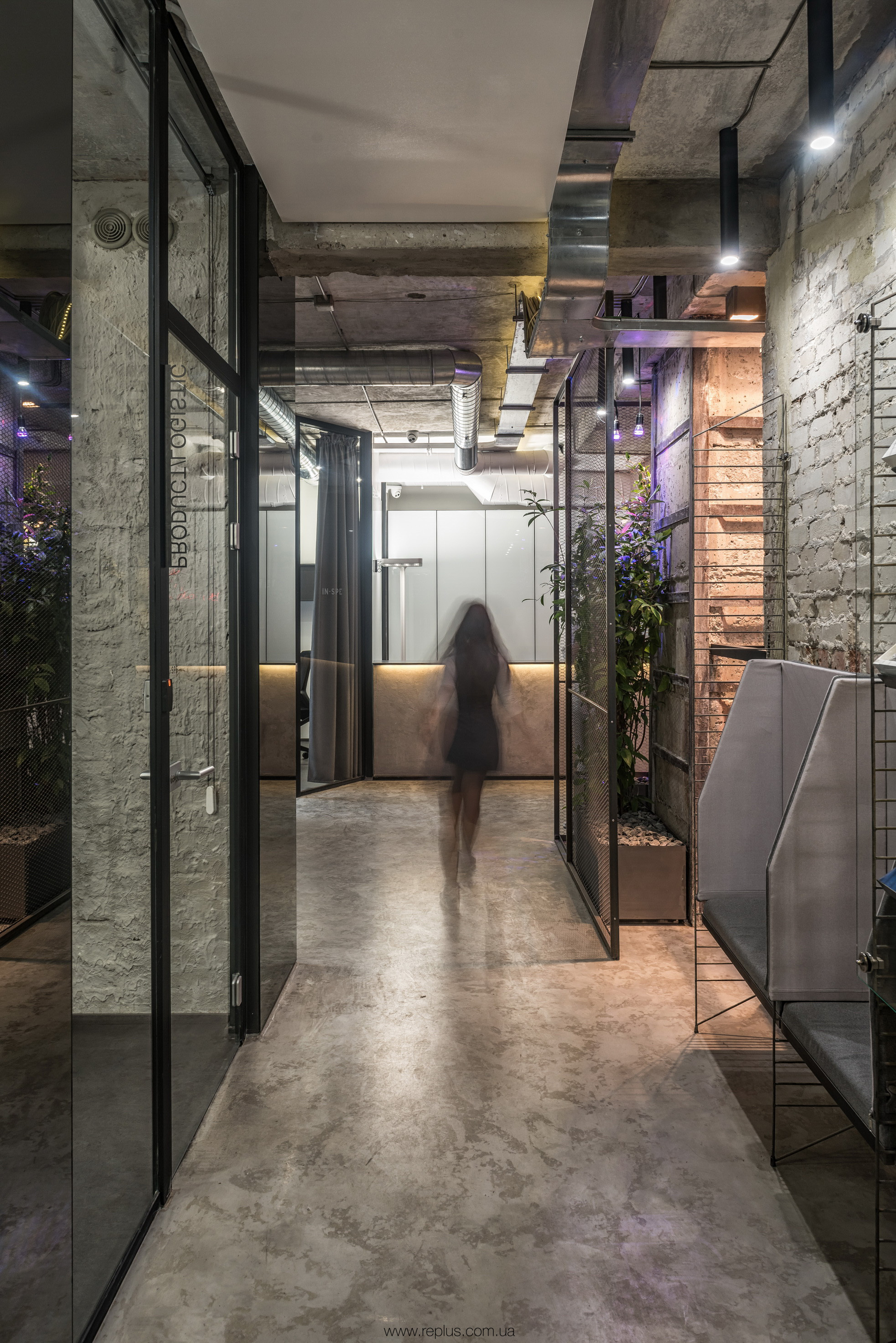 Gallery of Inspe Office / replus design bureau - 20