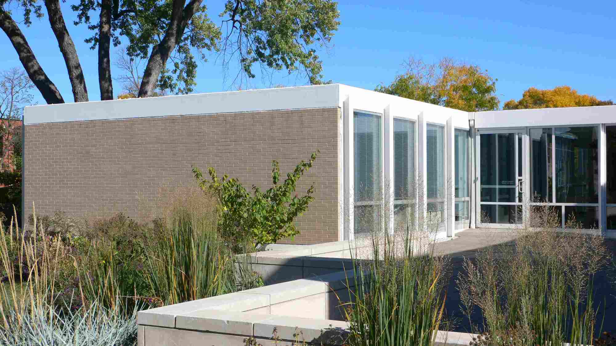 Gallery of Mies van der Rohe's Other Illinois Home, the McCormick House ...