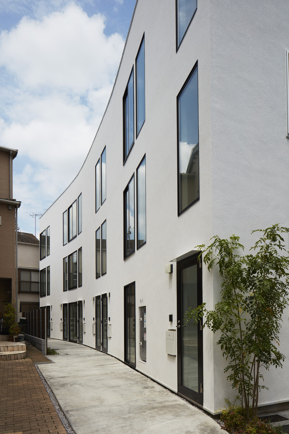 Gallery of E-1 / Naf Architect & Design - 9