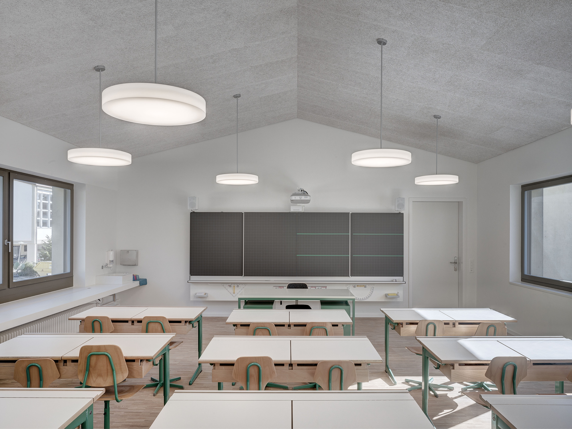 Gallery of Erweiterung Primarschule Evilard / dolmus Architekten - 18