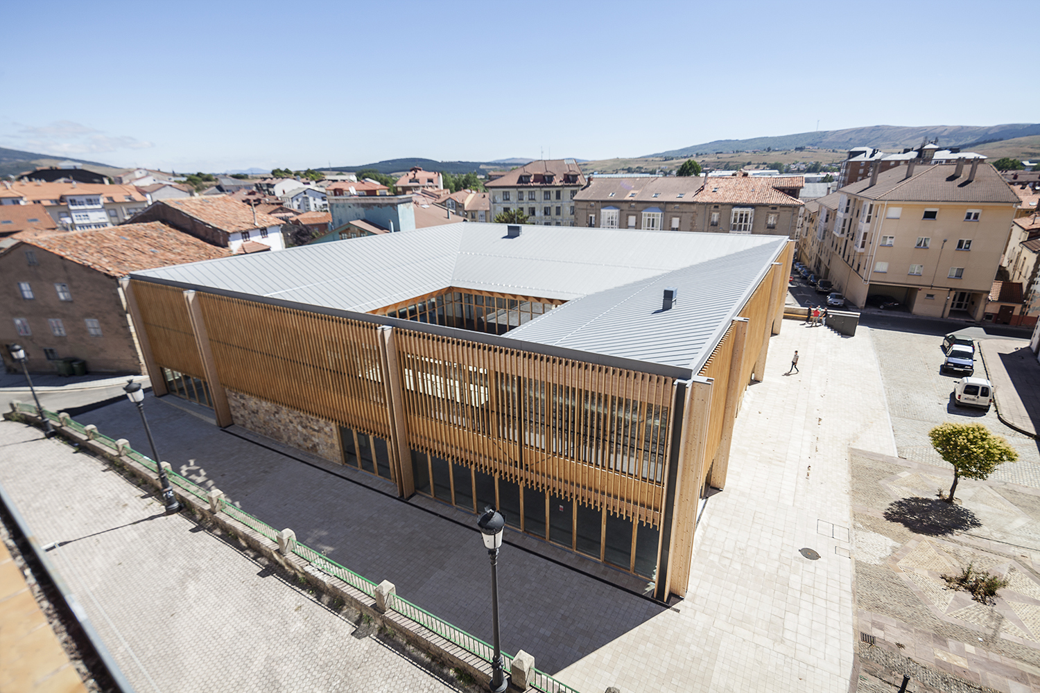 Gallery of IMPLUVIUM / RAW/deAbajoGarcia - 7