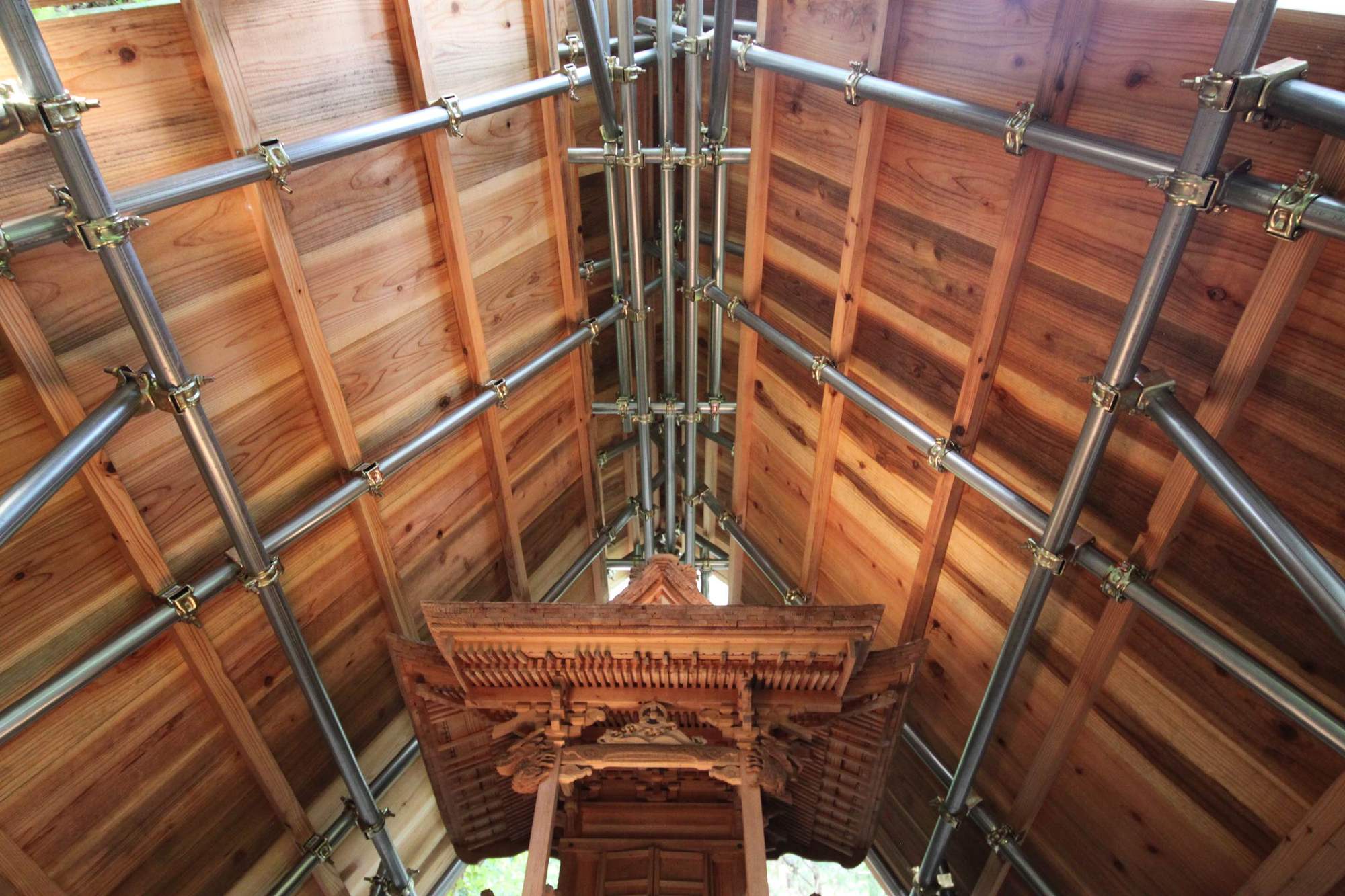 Galería de Santuario sintoísta móvil / Kikuma Watanaeb + D ...