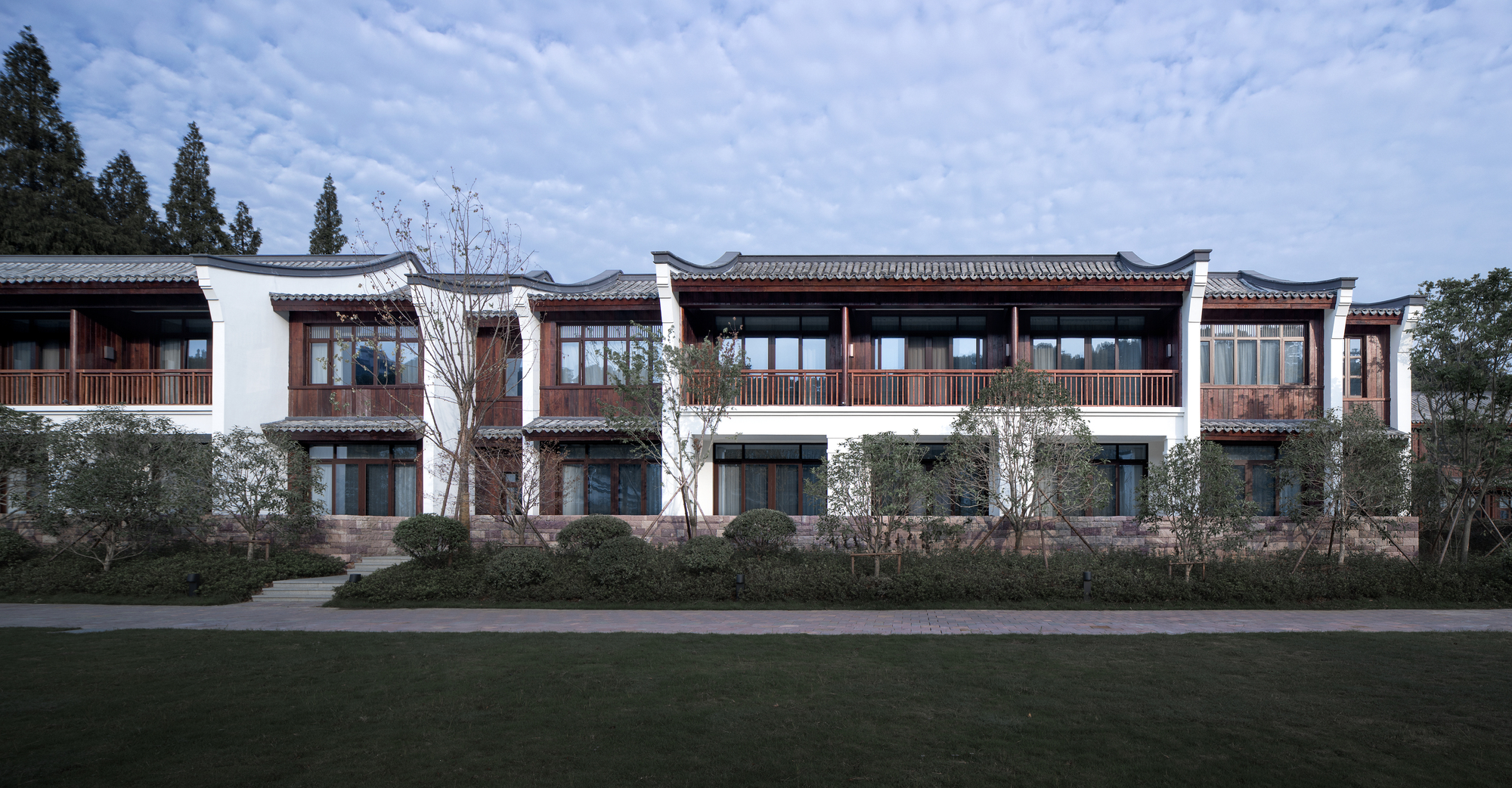 Gallery of Hangzhou Ya Gu Quan Shan Hotel / The Architectural Design ...