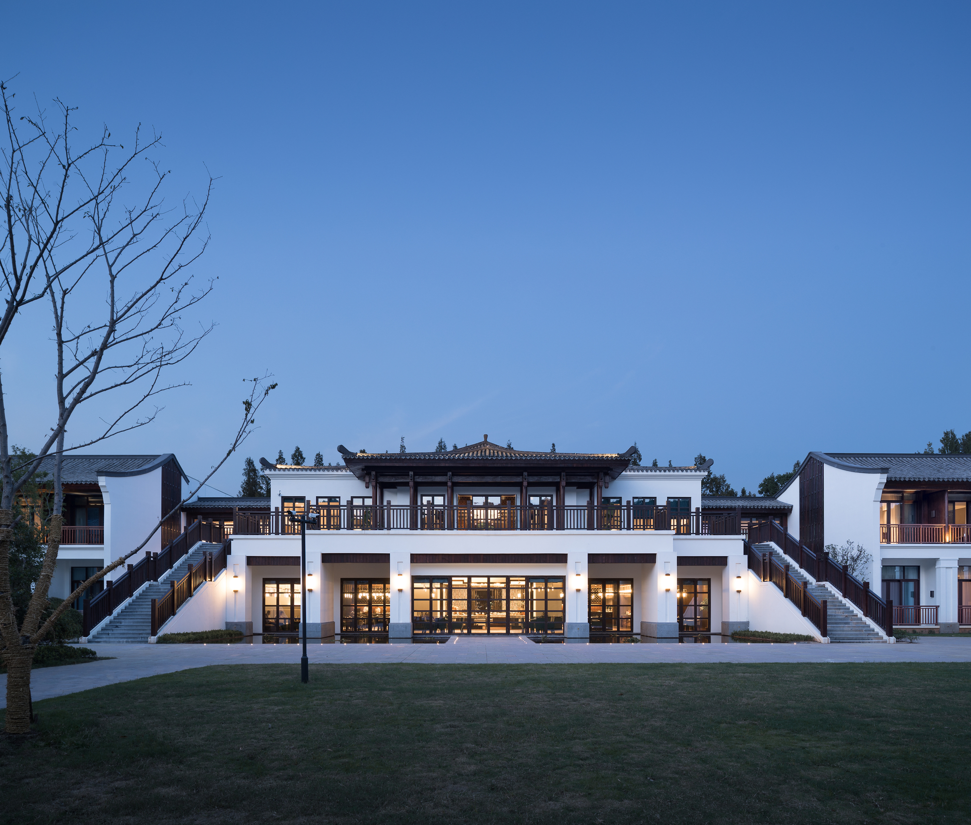 Gallery of Hangzhou Ya Gu Quan Shan Hotel / The Architectural Design ...