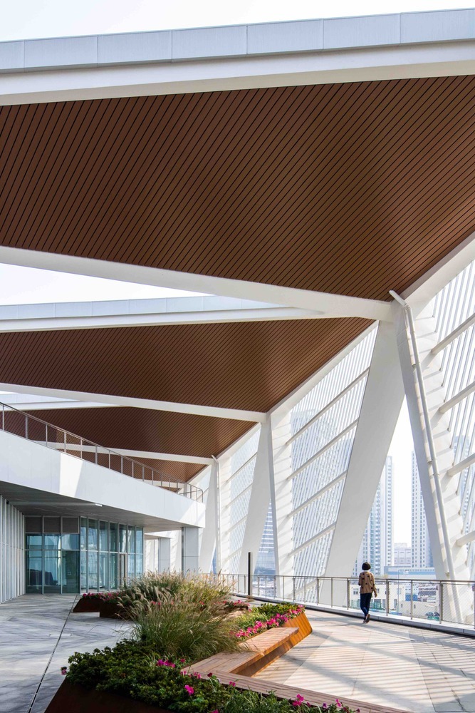 Gallery of 10 Incredible Exposed Structures: Photos of the Week - 7