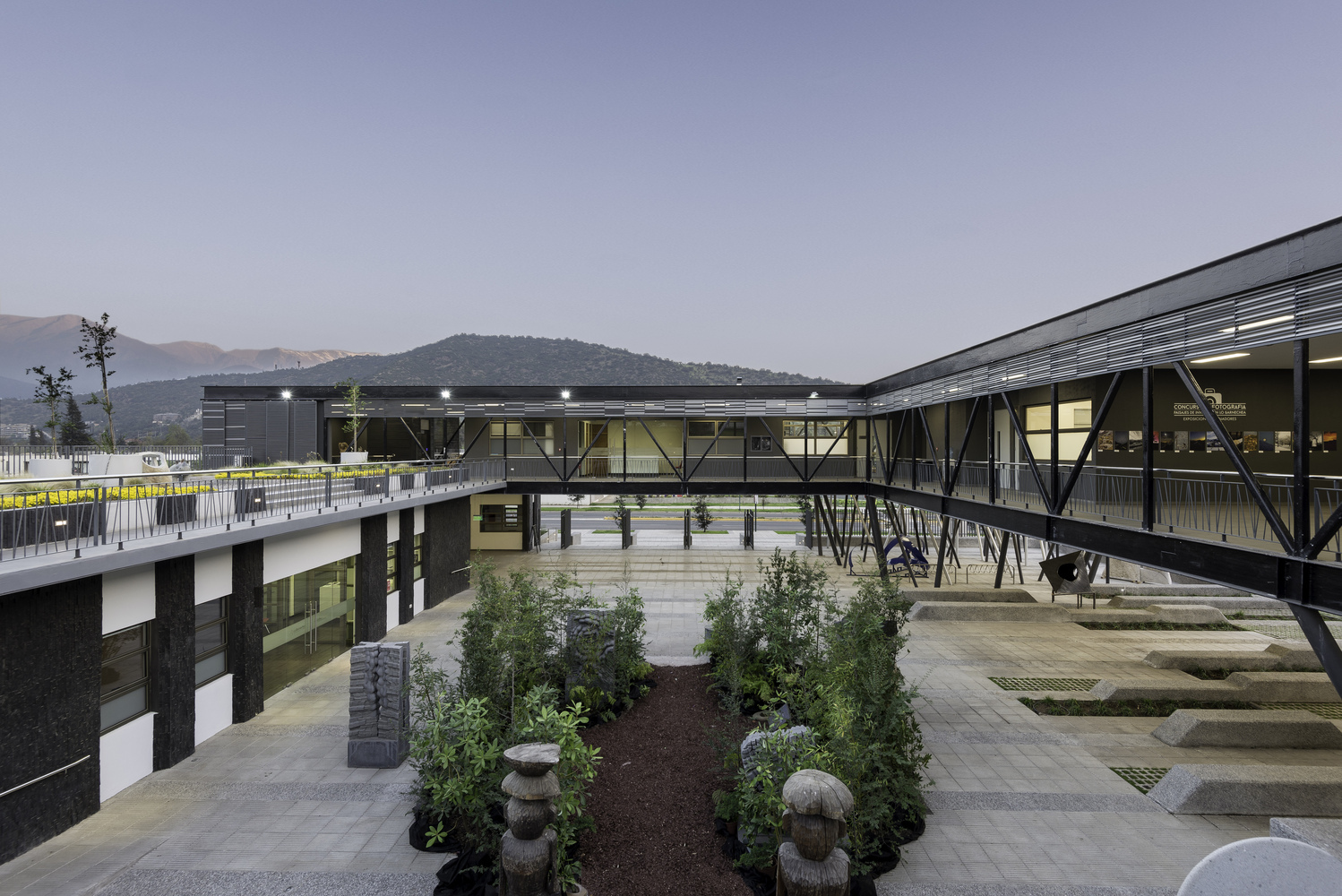 Gallery of 10 Projects That Feature Striking Steel Trusses - 22